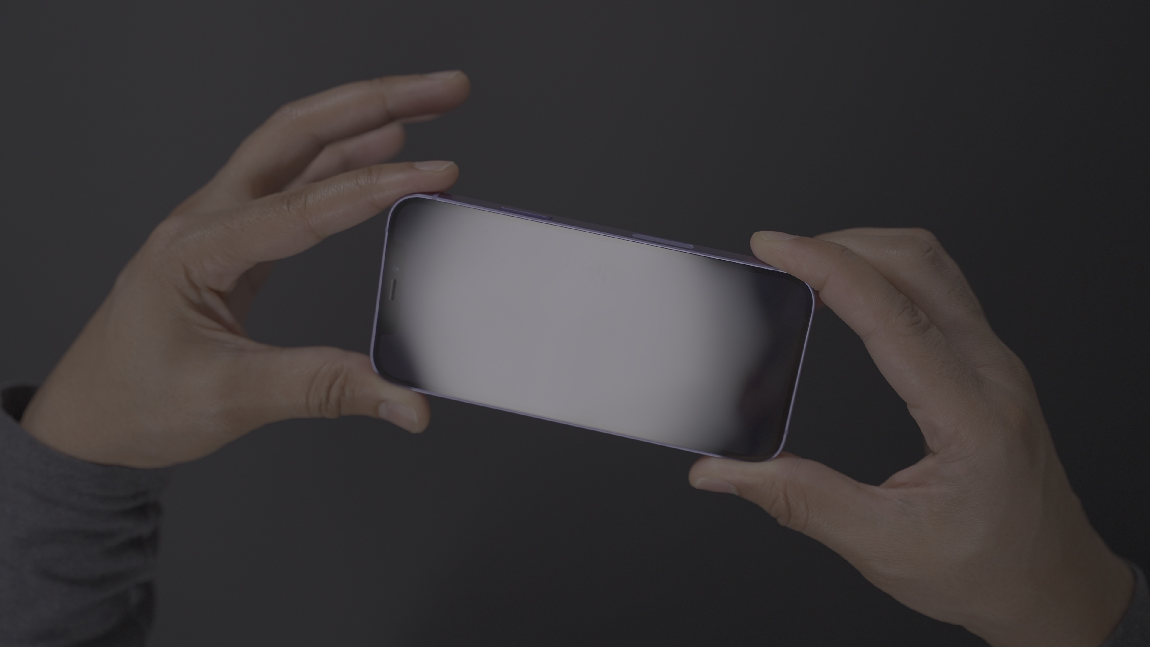 Purple iPhone 12 unboxing and hands-on [Video] - 9to5Mac