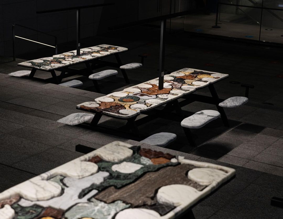 Piazza Liberty Apple Store amphitheater transforms into public art ...