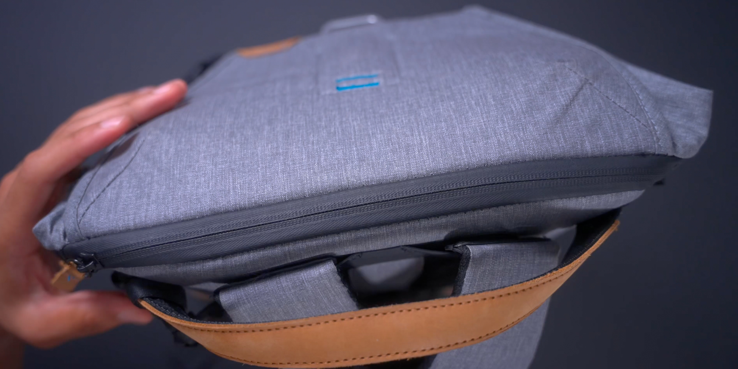 Maximize storage with the new tomtoc PadFolio case for iPad [Video ...