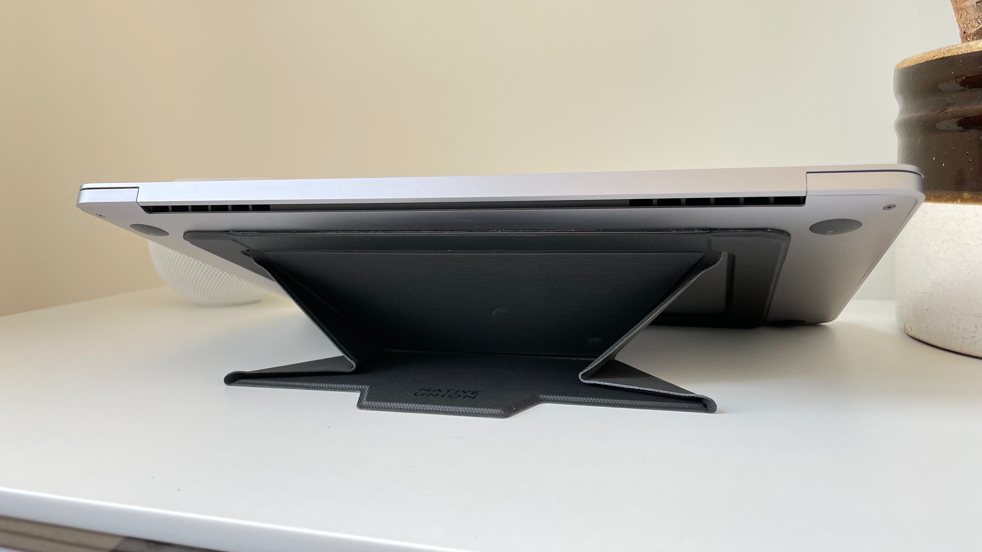 MagSafe Rise Dock from Native Union - Review - 9to5Mac