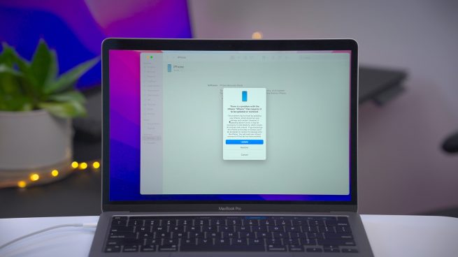 How to force restart iPhone 13, enter recovery mode, and more - 9to5Mac
