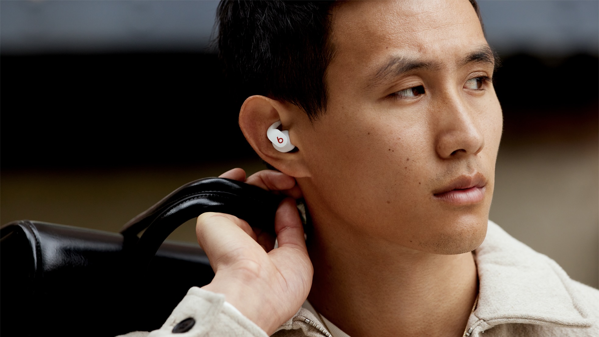Beats Fit Pro now official: Apple’s H1 chip, versatile wingtip design ...