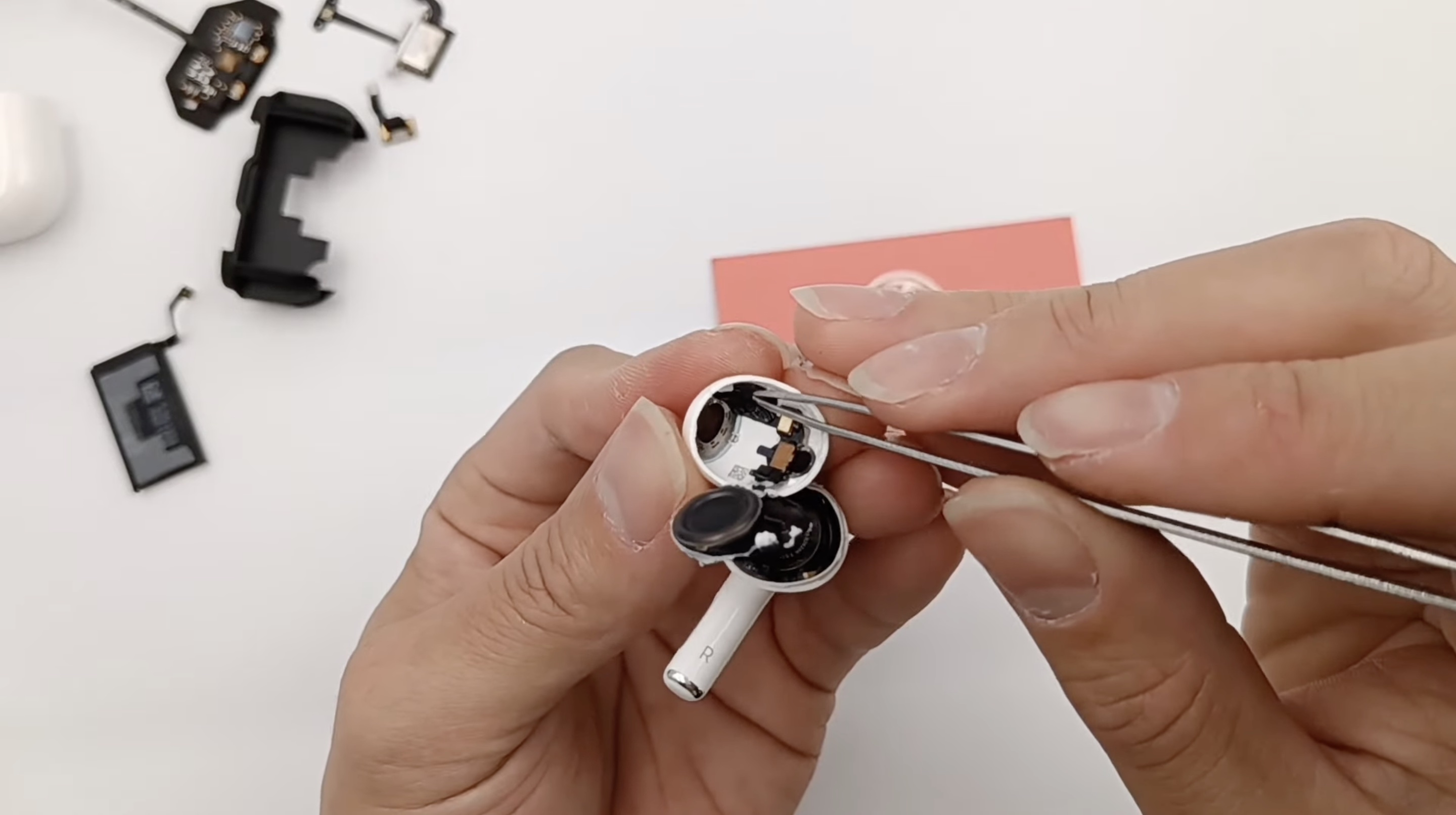 AirPods 3 teardown reveals differences from AirPods Pro despite similar ...