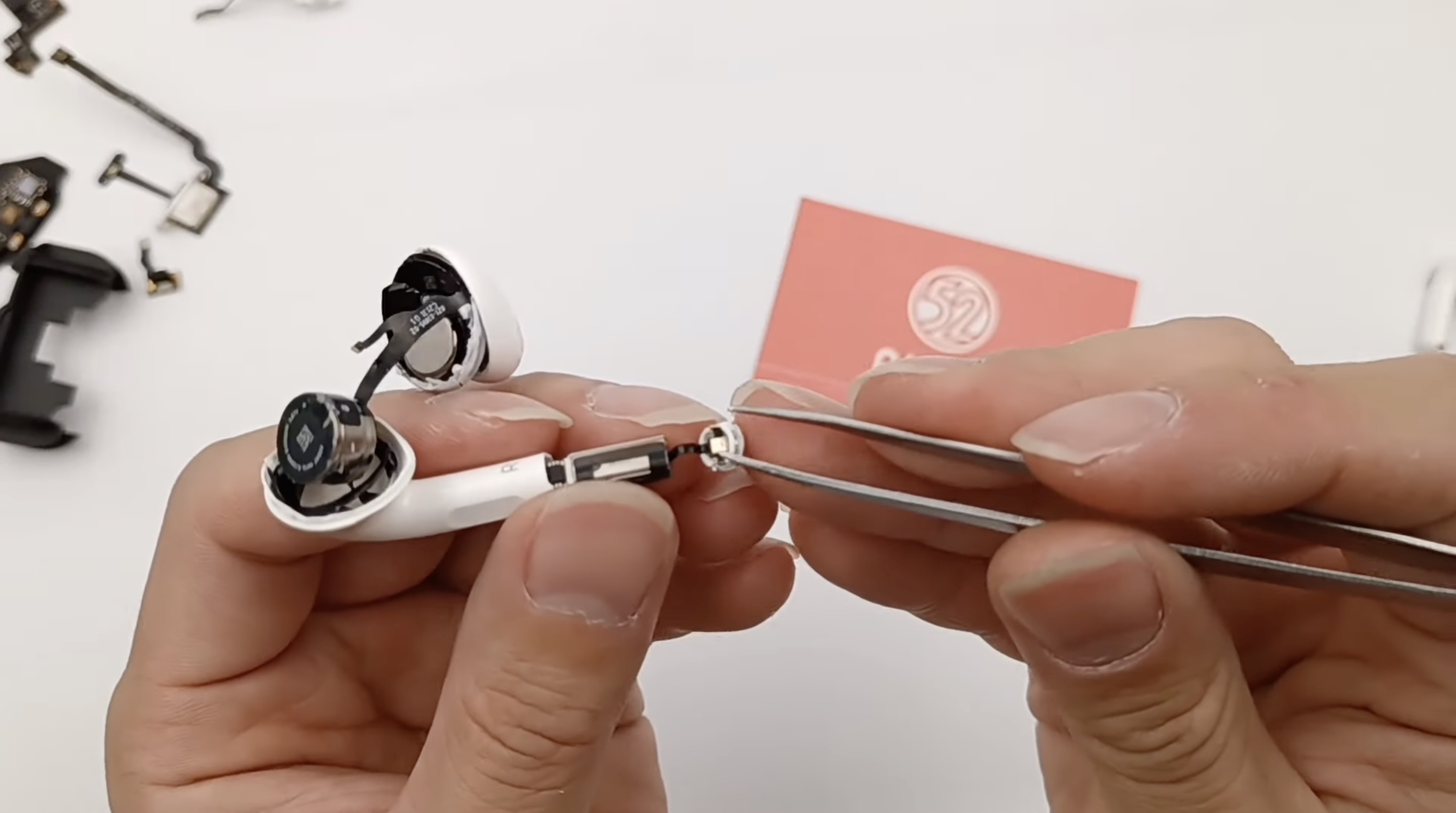 AirPods 3 teardown reveals differences from AirPods Pro despite similar ...