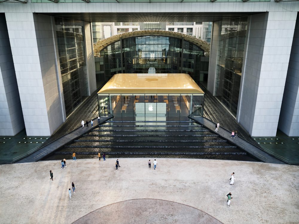 Al Maryah Island Apple Store with spectacular water feature - 9to5Mac