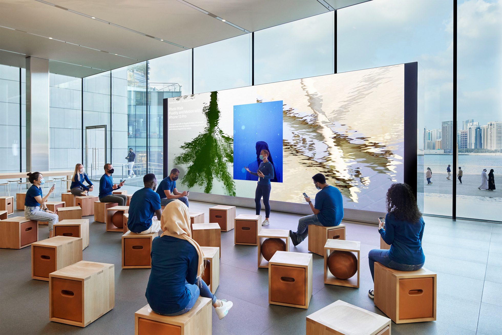 Al Maryah Island Apple Store with spectacular water feature - 9to5Mac