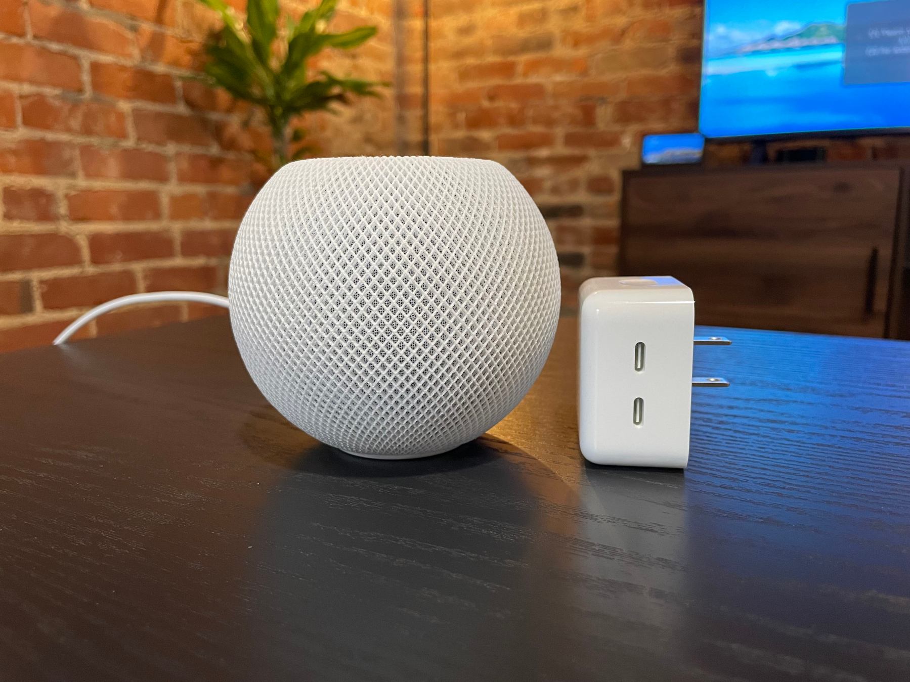 Is Apple’s new dual USB-C compact power adapter worth the price? - 9to5Mac