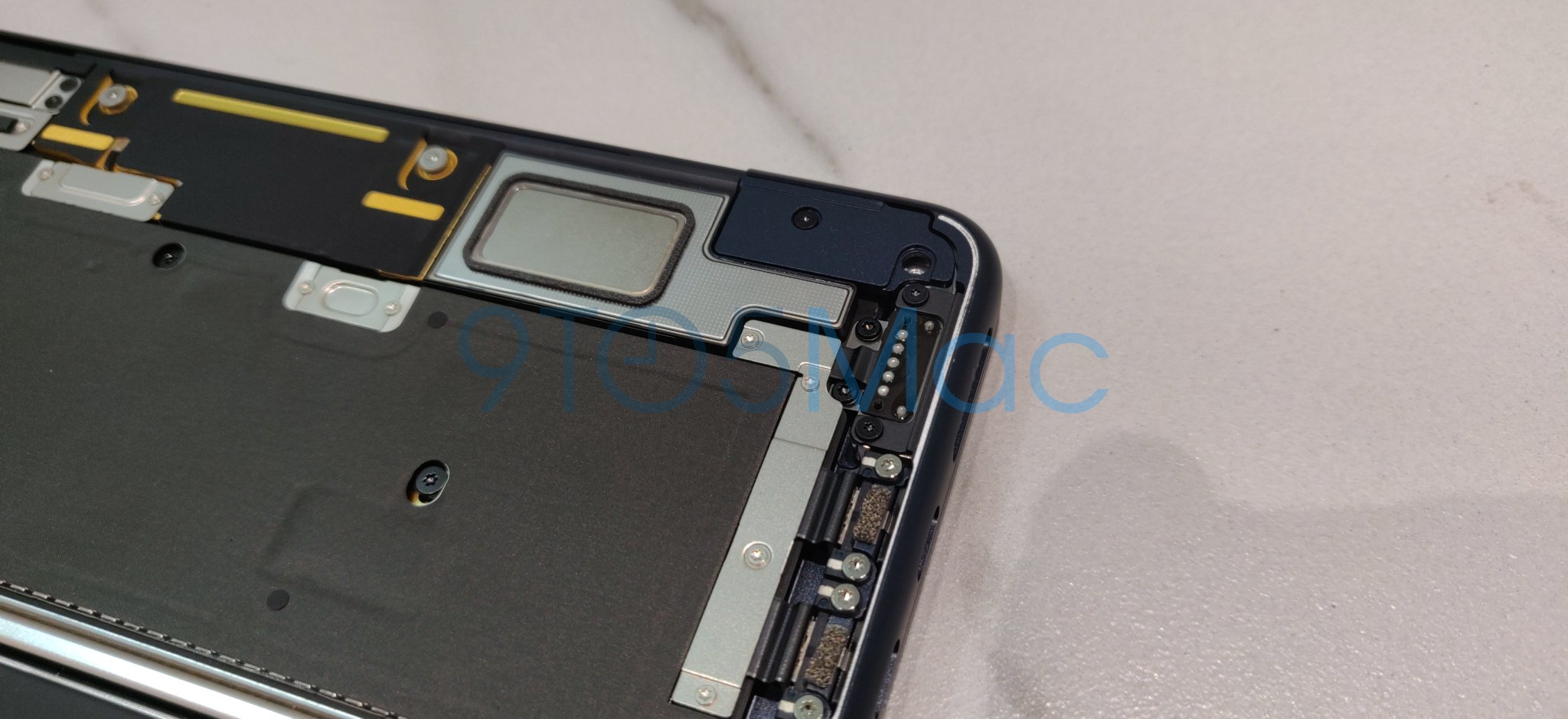 Exclusive: Here are the internals of the new M2 MacBook Air - 9to5Mac