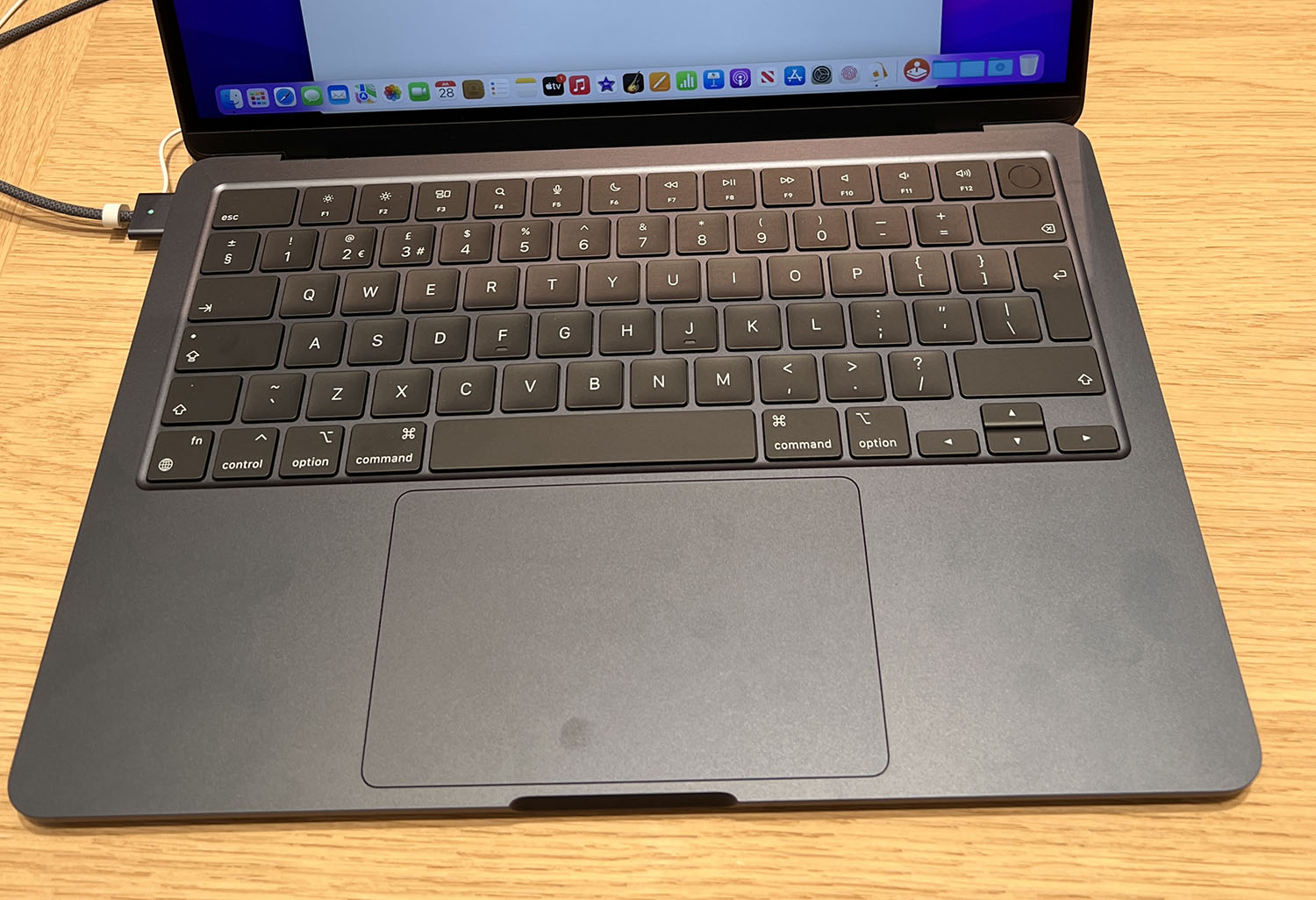 Apple’s new MacBook Air line removes the cosmetic problem that recently ...