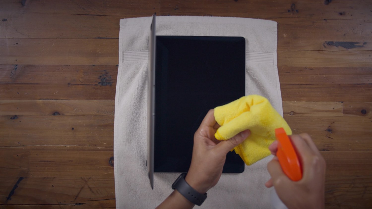 How to clean your MacBook screen and keyboard - 9to5Mac