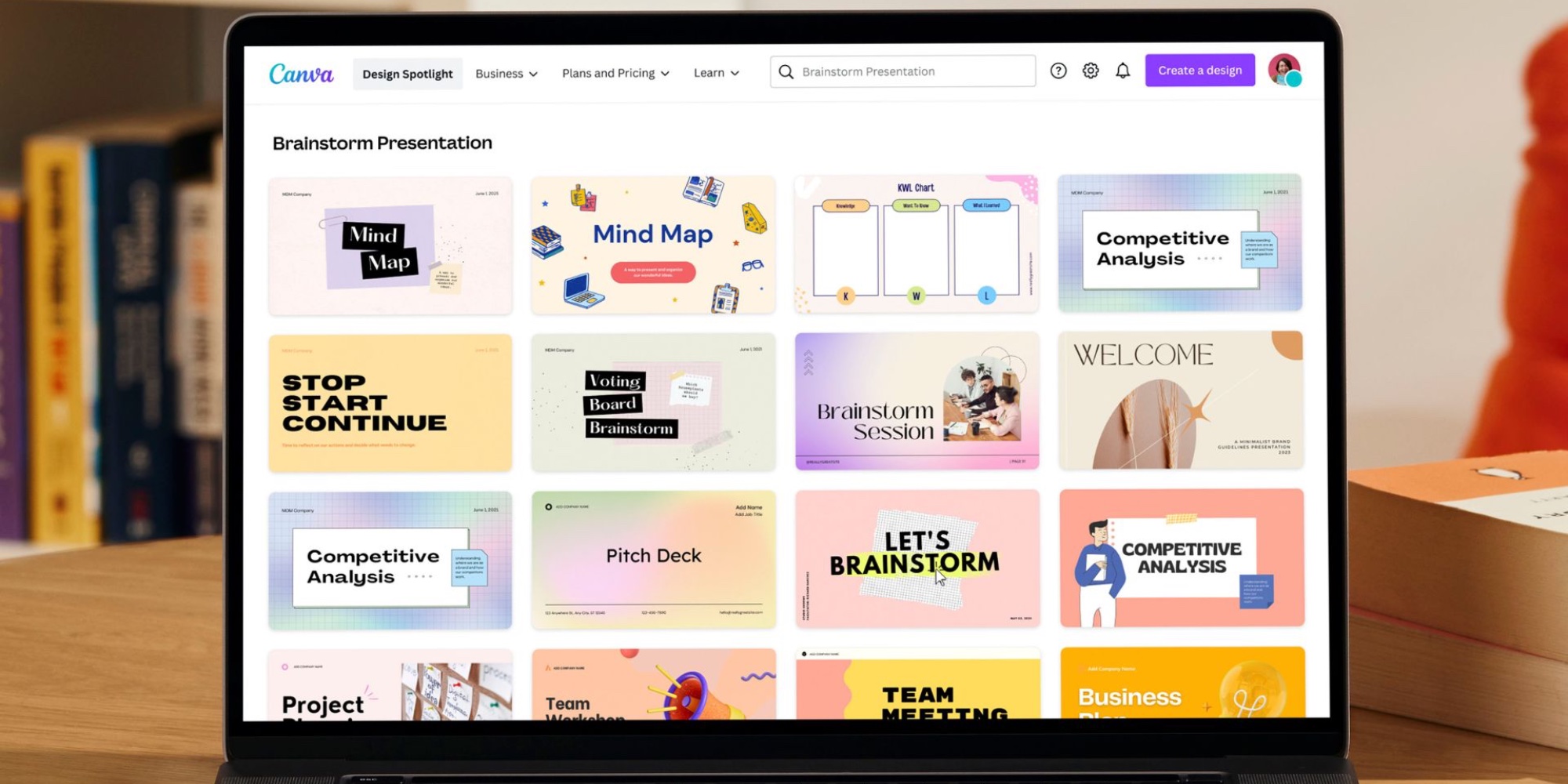 Canva Whiteboards takes on iPadOS 16 Freeform before release