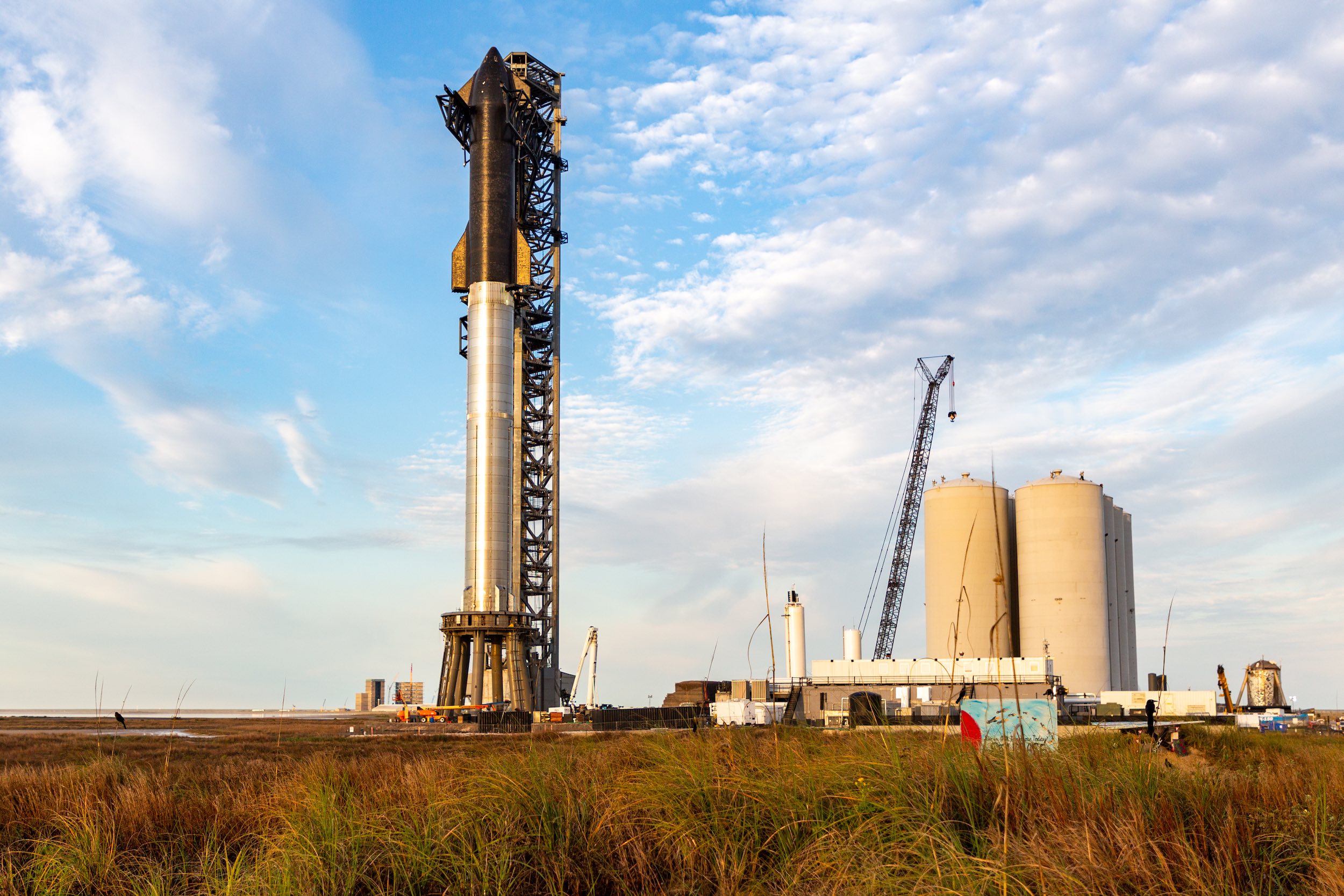 How SpaceX and Apple's satellite connections compare