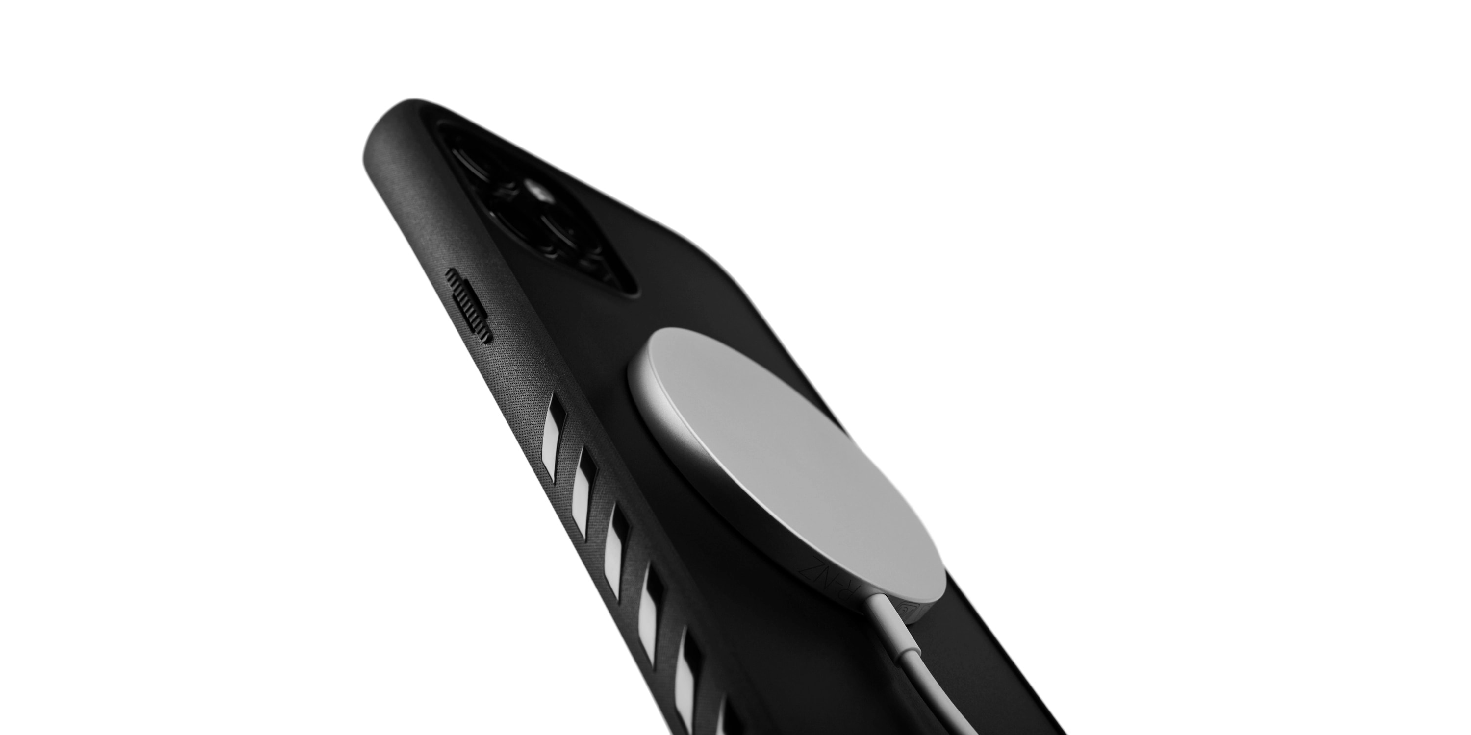 dbrand iPhone 14 Grip Case: Protect your iPhone 14