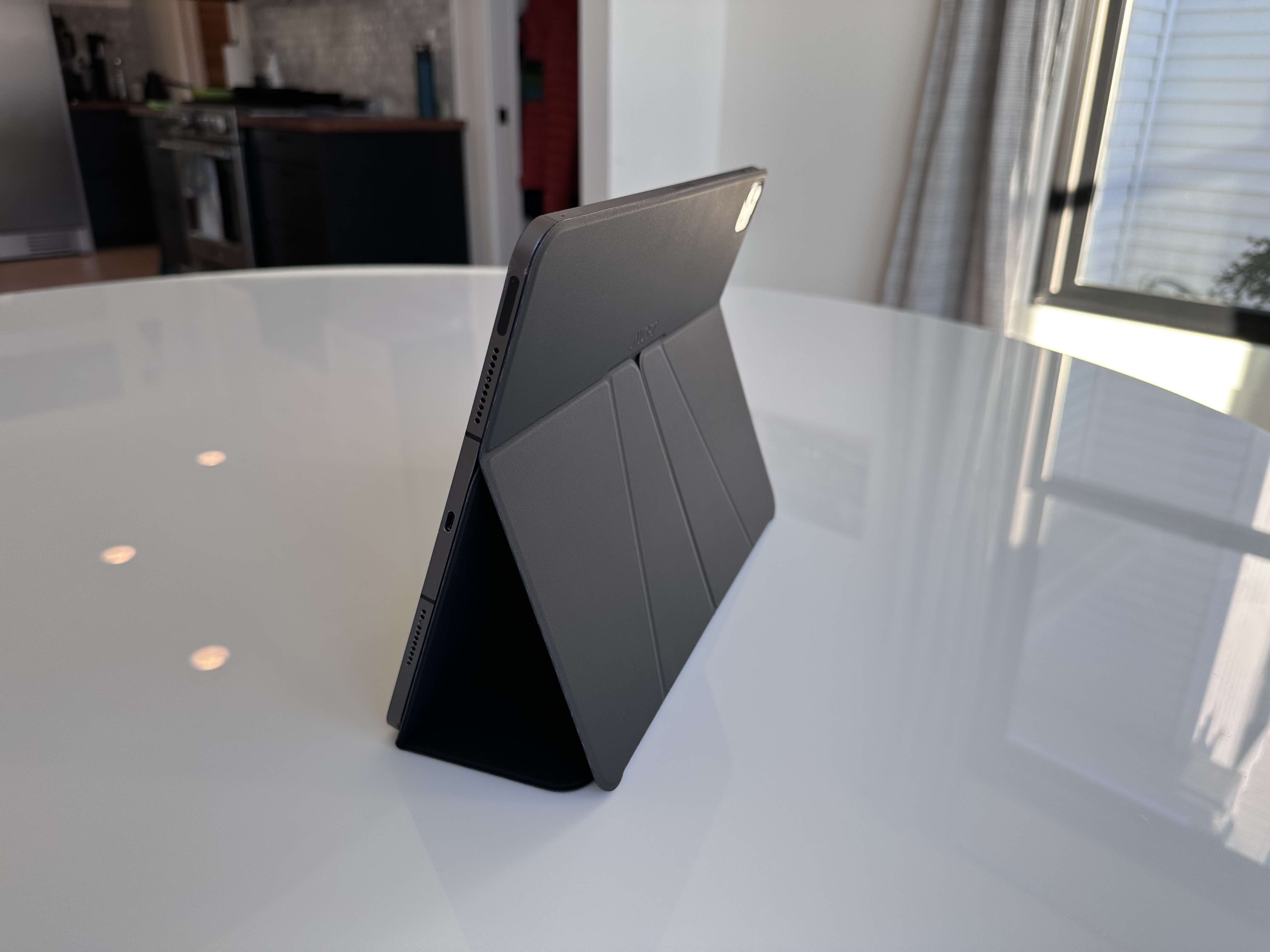 Moft Float Folio for iPad - Review - 9to5Mac