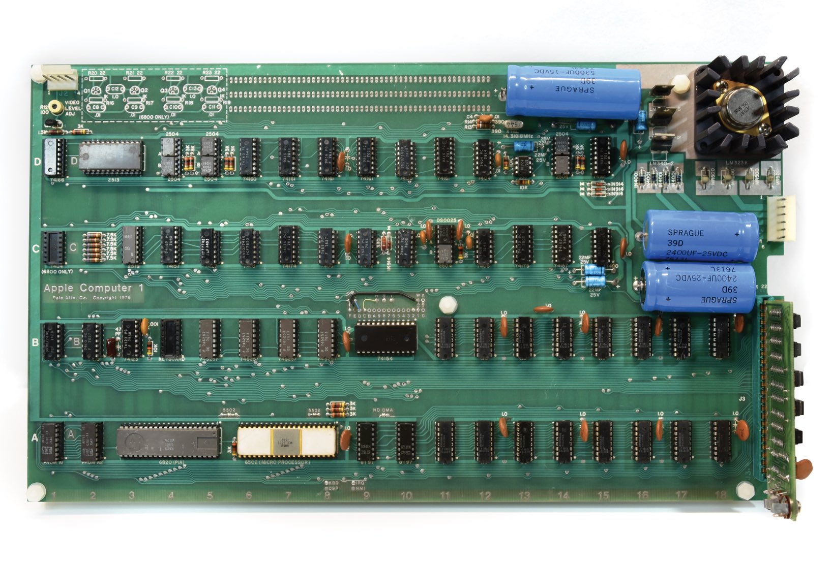 Apple-1 hand-numbered by Steve Jobs up for auction [Update: $442k ...
