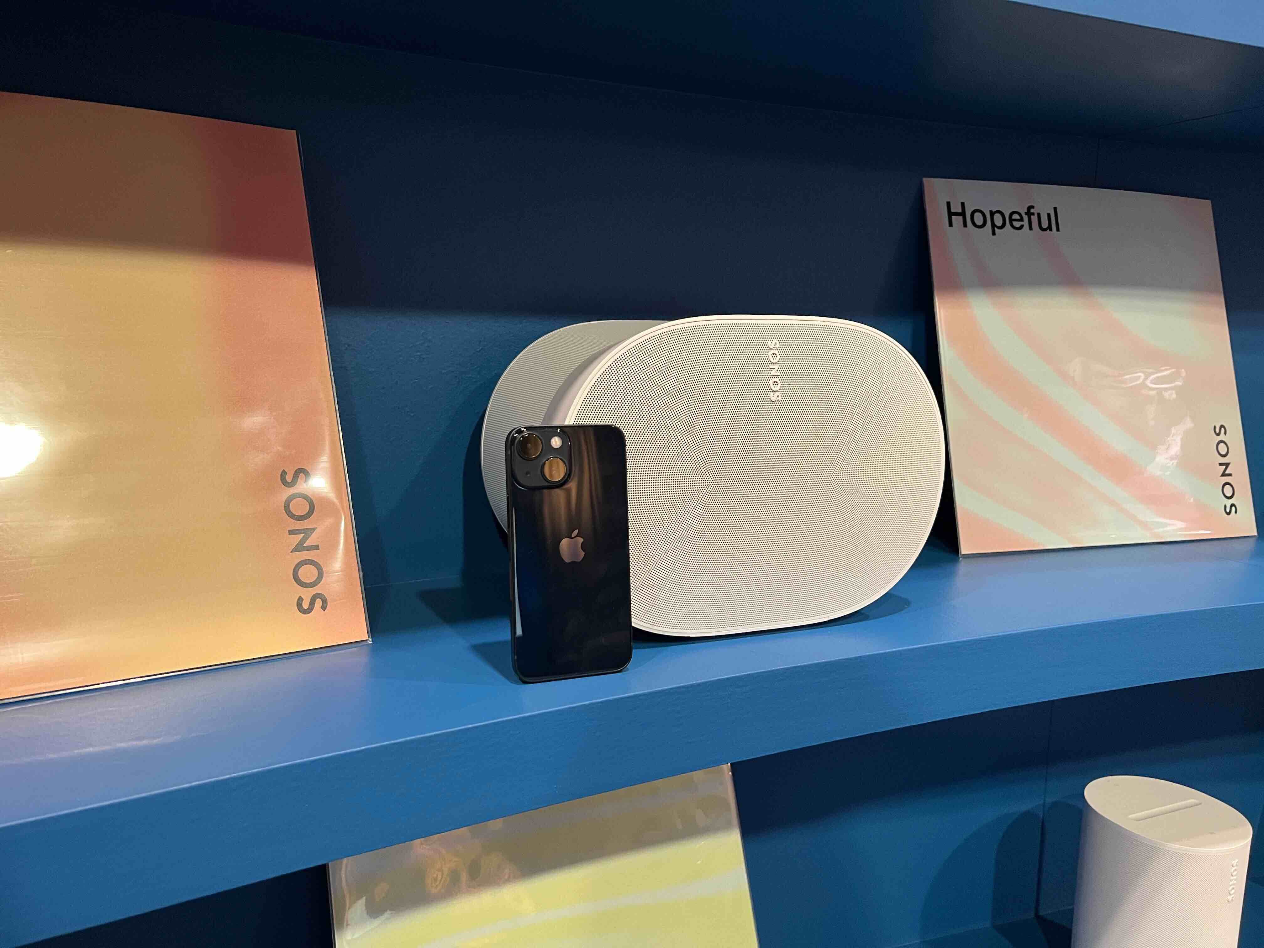 Sonos launches next-gen premium speakers: Era 300 and 100 with WiFi 6 ...
