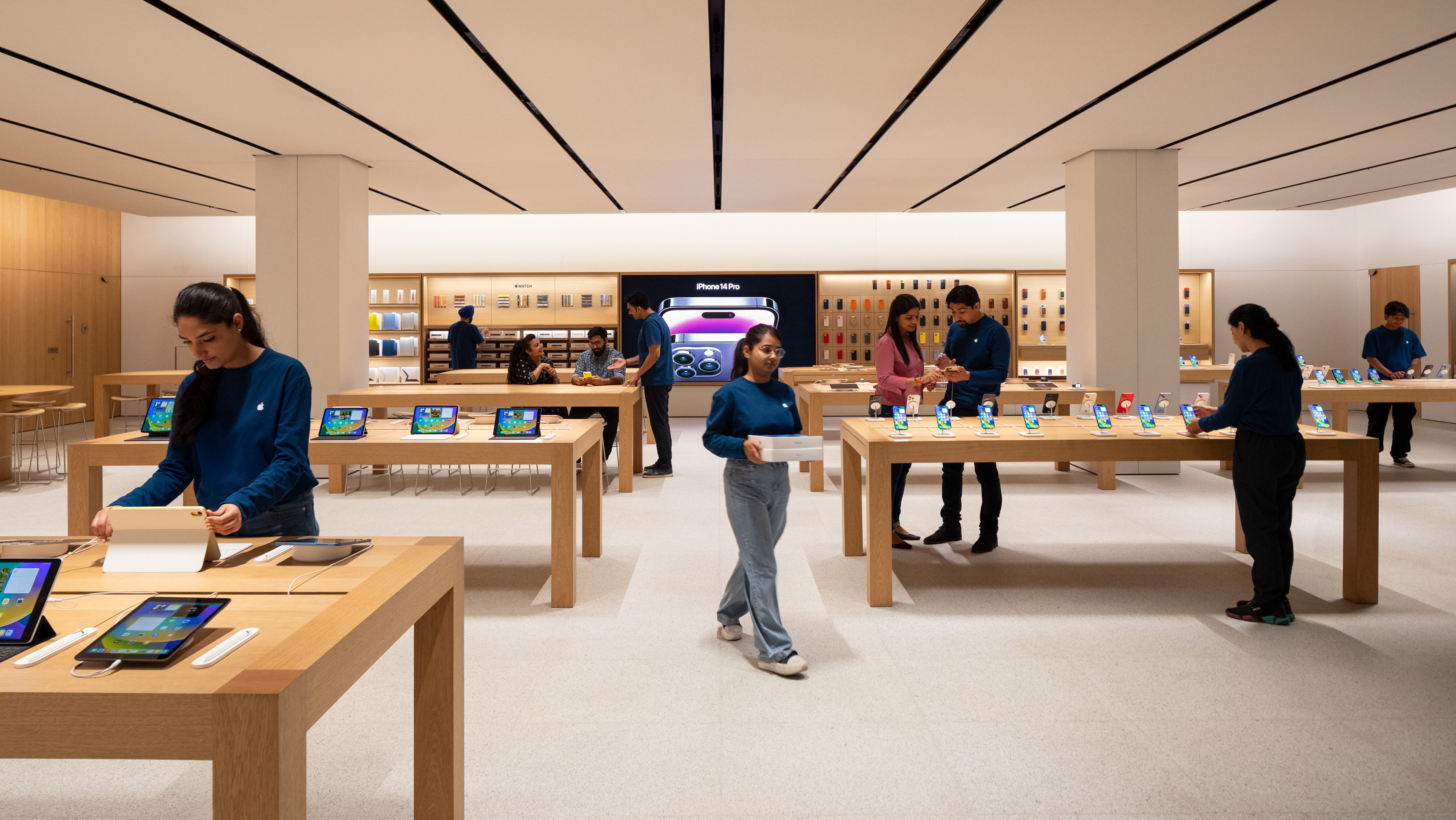 Apple Saket photos shared ahead of tomorrow's opening