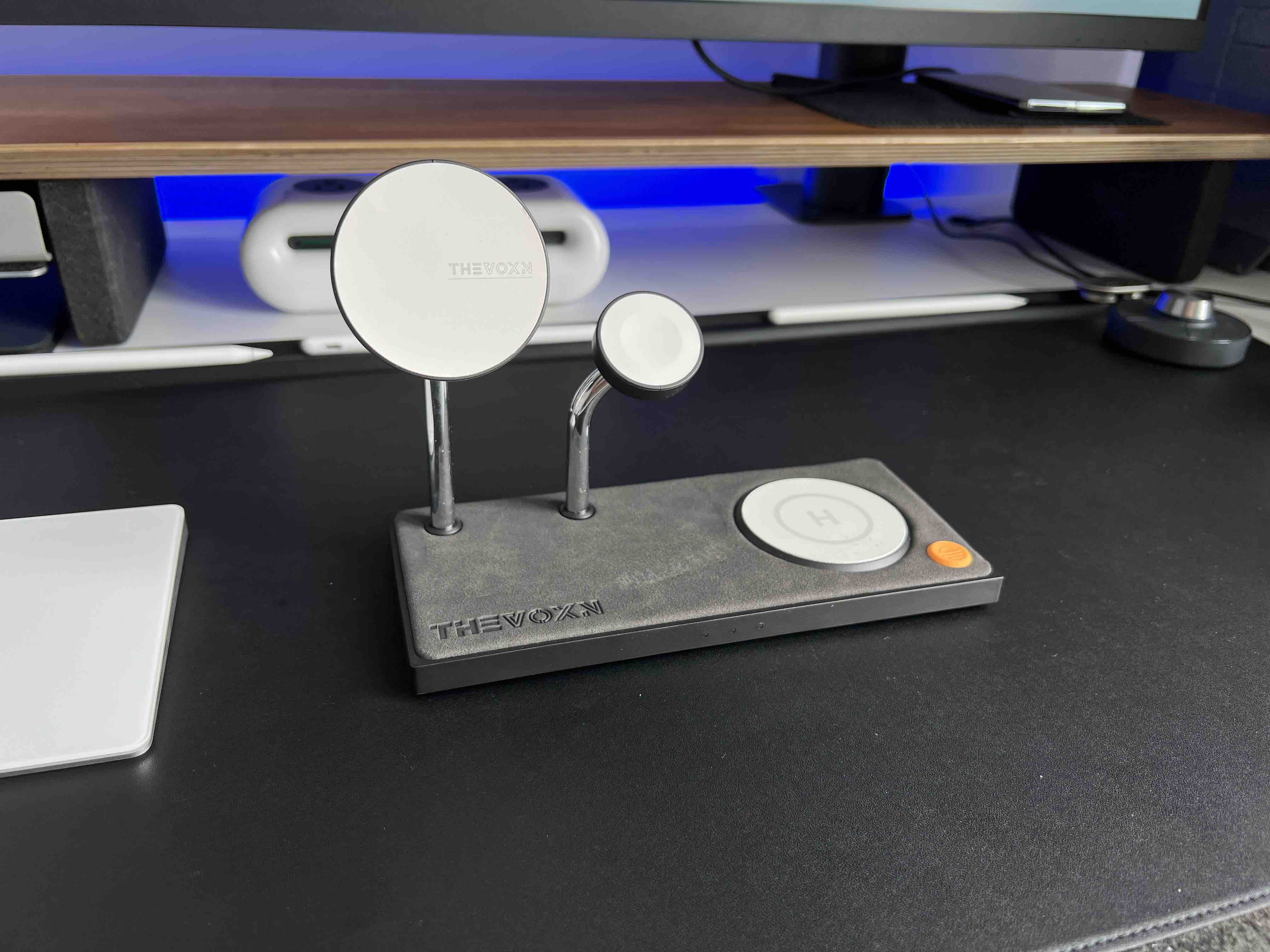ZOXN Charging Station, Full of Features - 9to5Mac