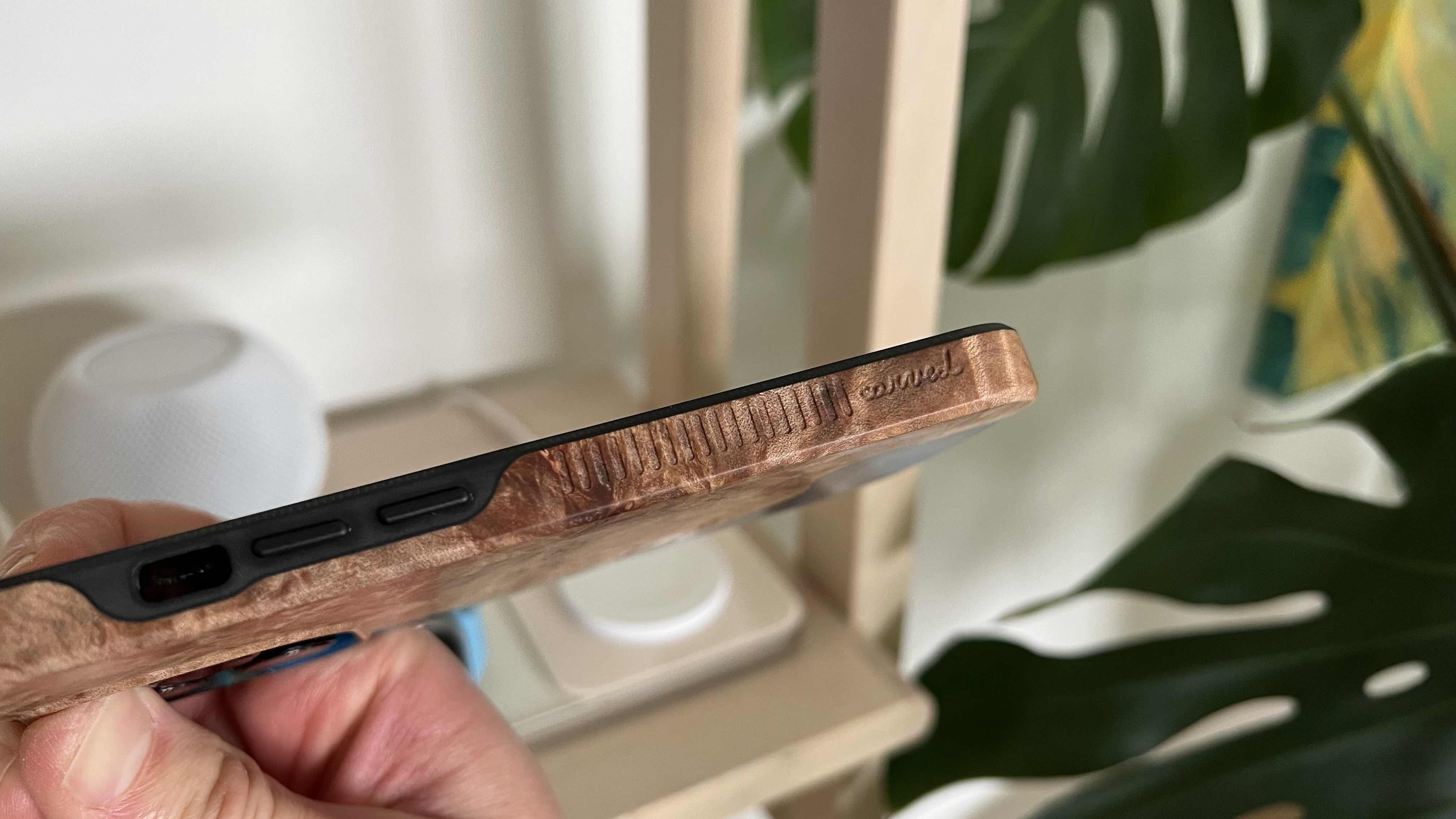 Carved Live Edge iPhone Case Review: Functional art - 9to5Mac