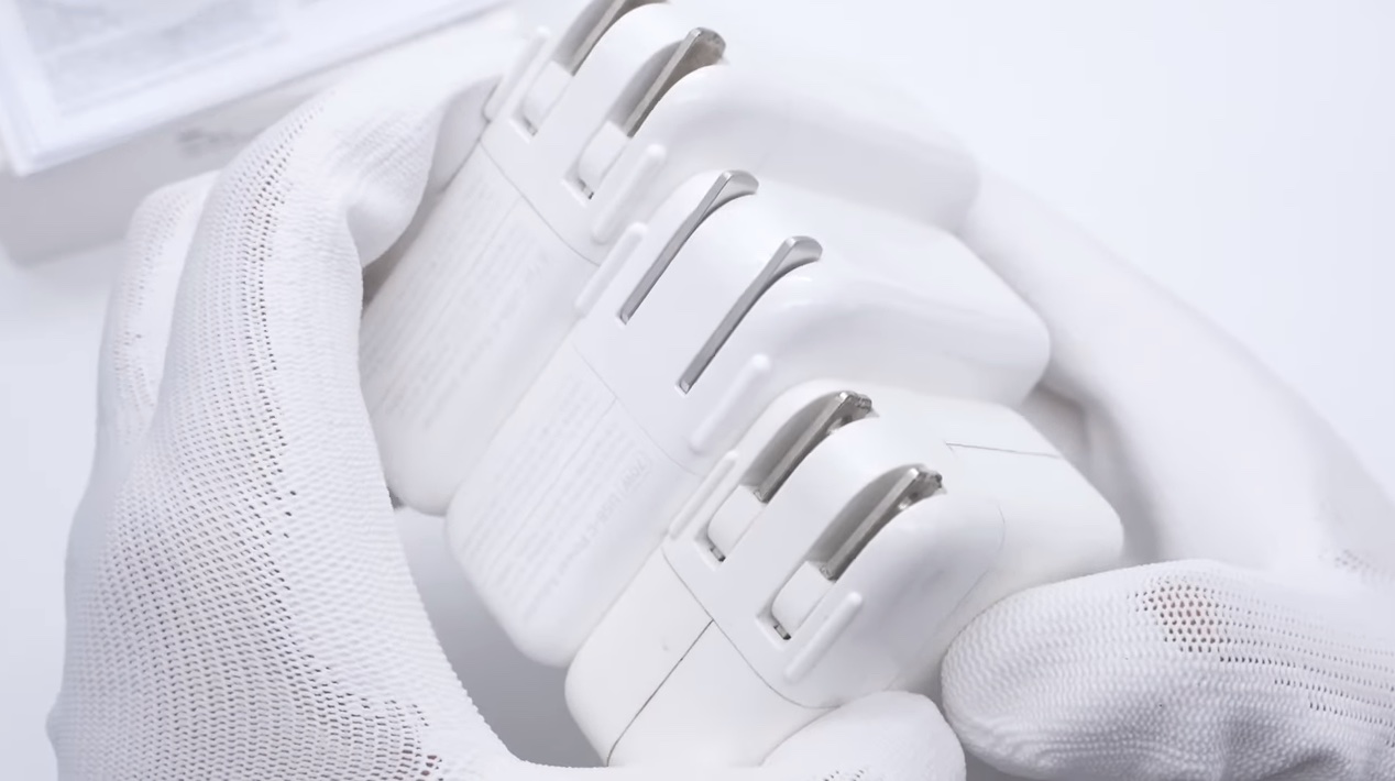 Here's a look inside Apple's new 70W GaN USB-C charger [Video] - 9to5Mac