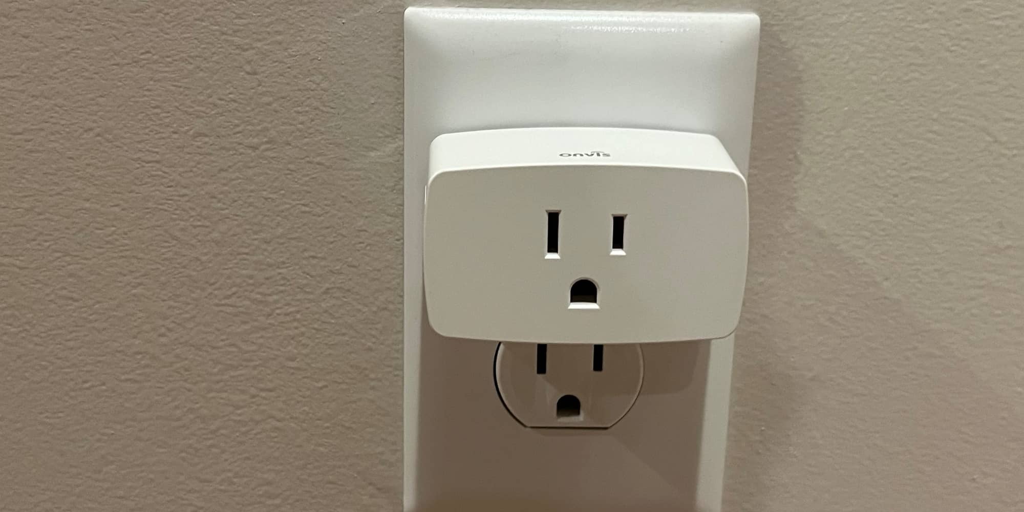 Onvis Smart Plug with Matter, Thread, and HomeKit