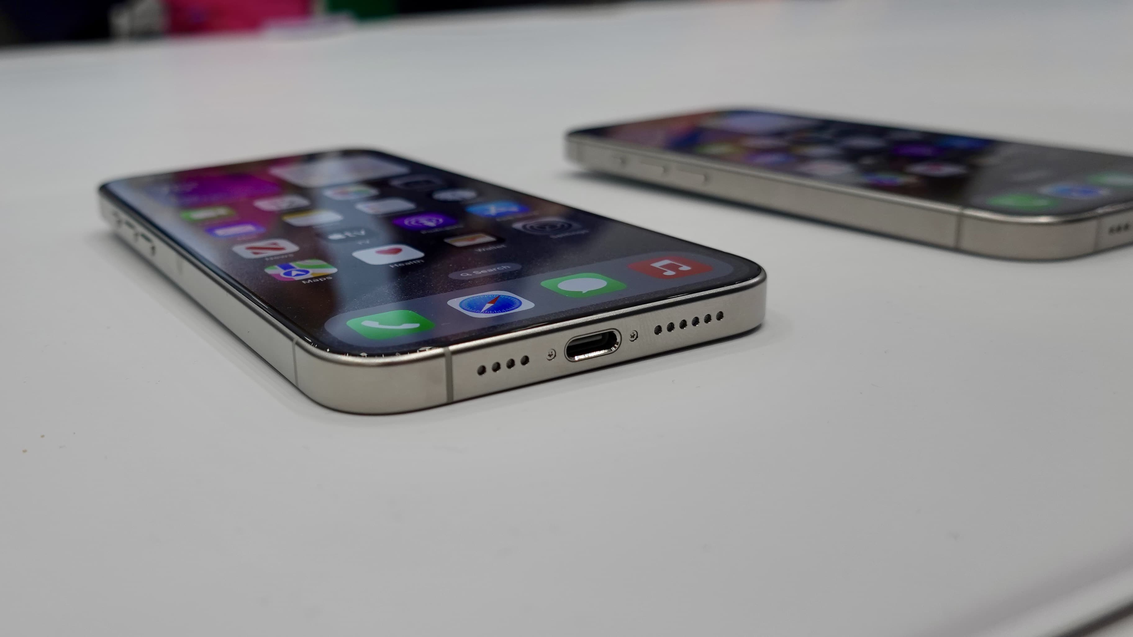 Poll: Which iPhone 15 Pro color do you think is the best?