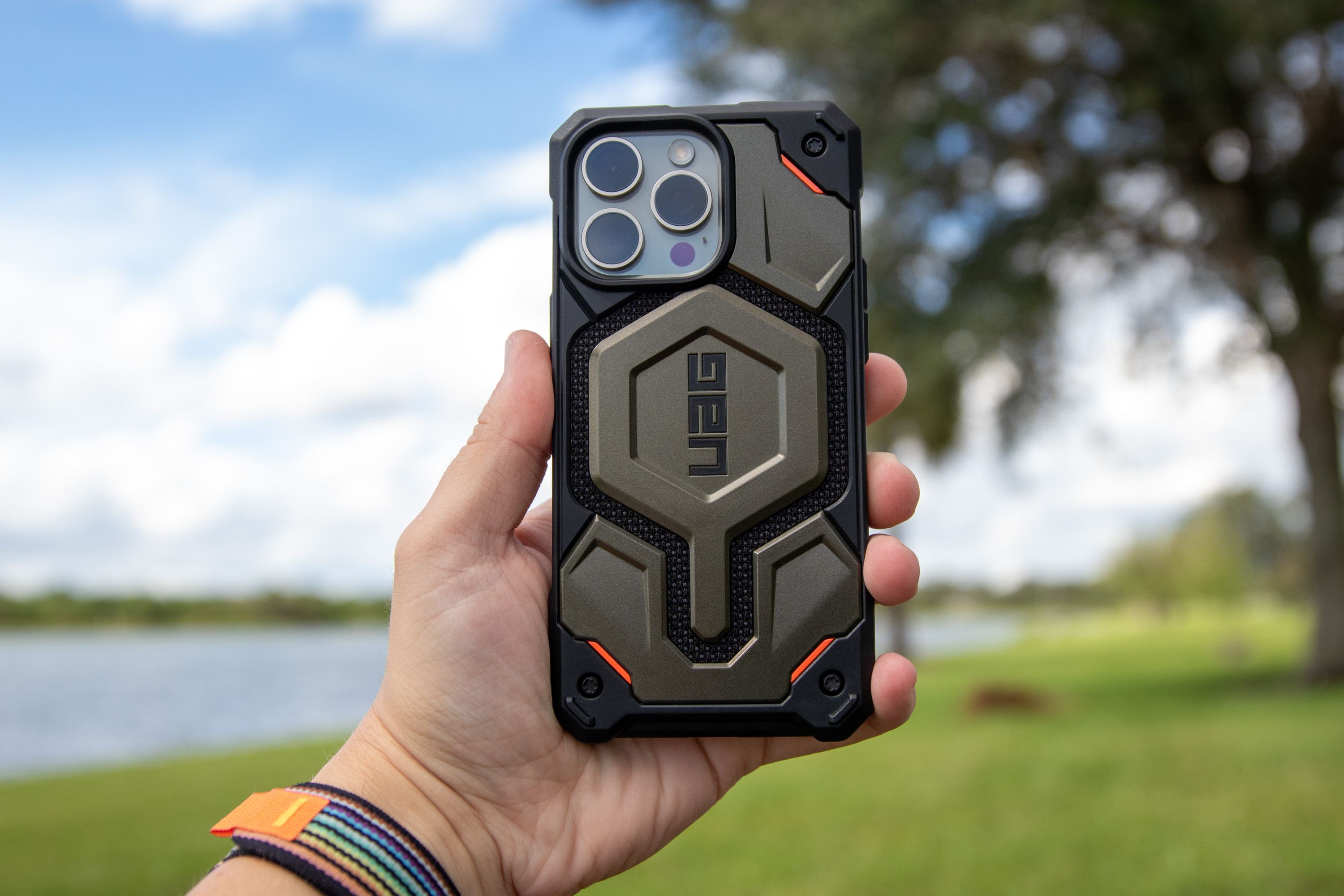 Hands-on with UAG's rugged cases for the iPhone 15 line [Video] - 9to5Mac