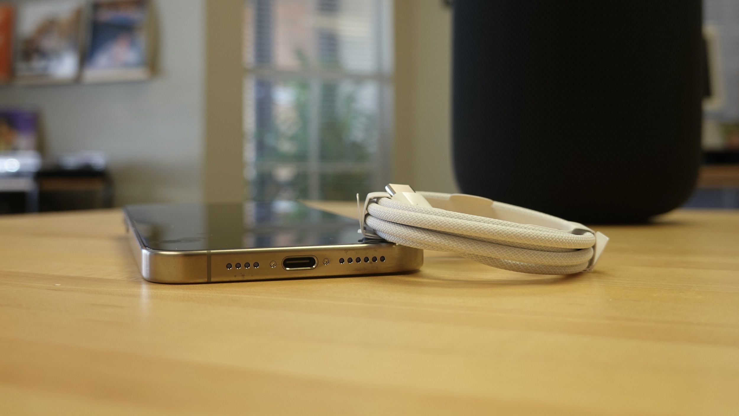 Hands-on: Unboxing the new iPhone 15 Pro Max in Natural Titanium ...