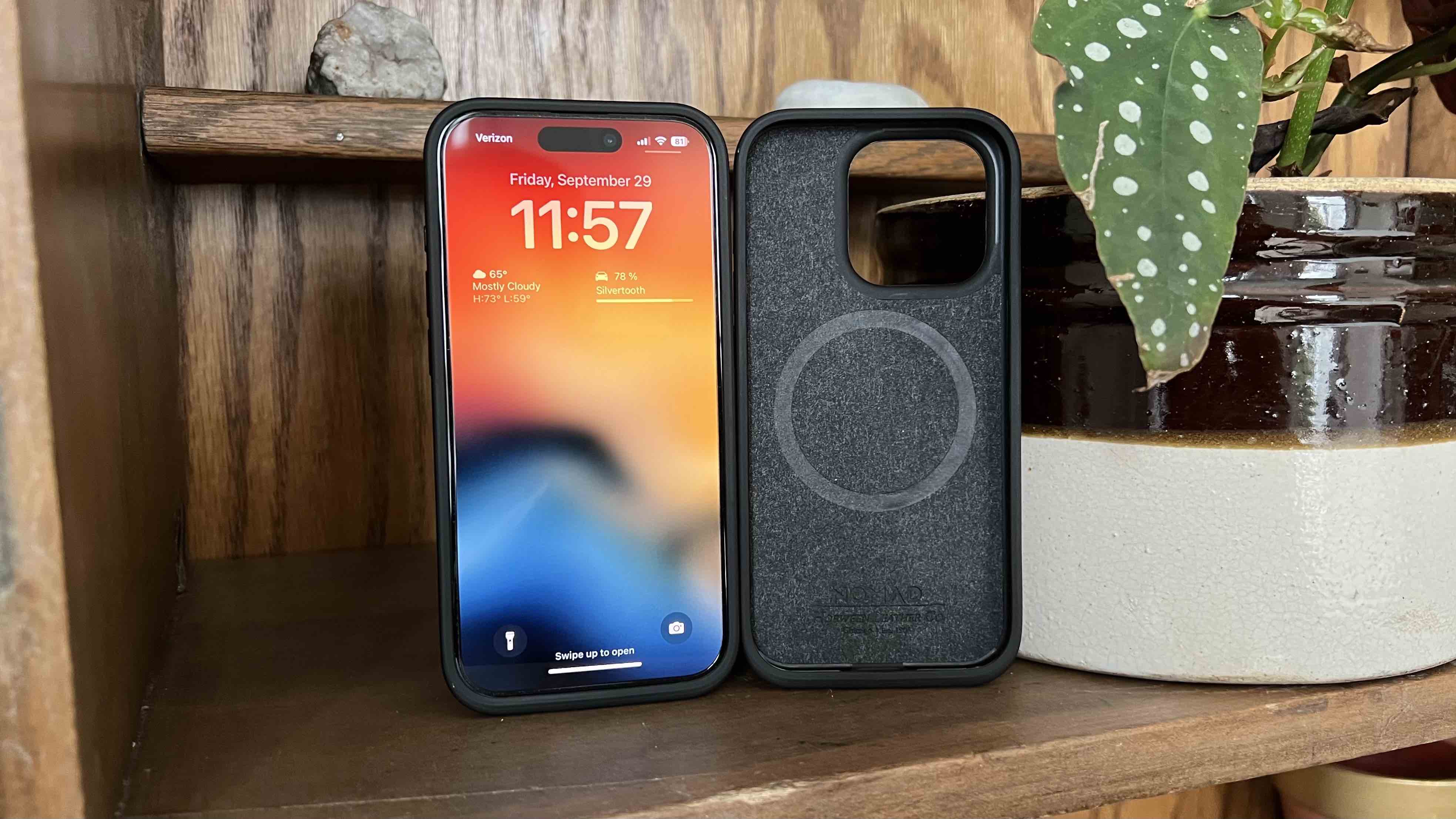 Nomad Modern Leather Case for iPhone 15: Review - 9to5Mac