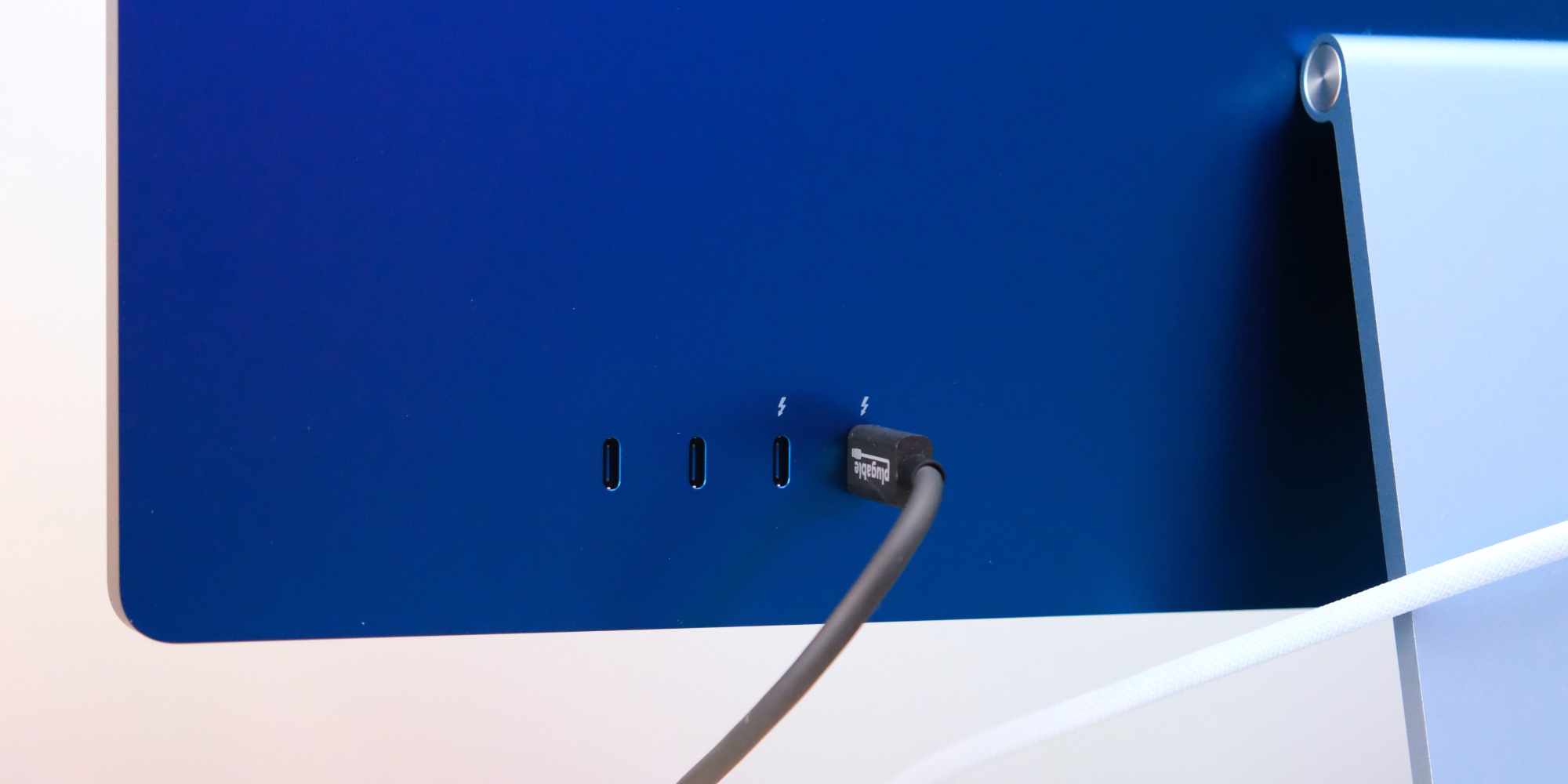 M3 iMac hands-on: Apple's upgraded silicone steals the show