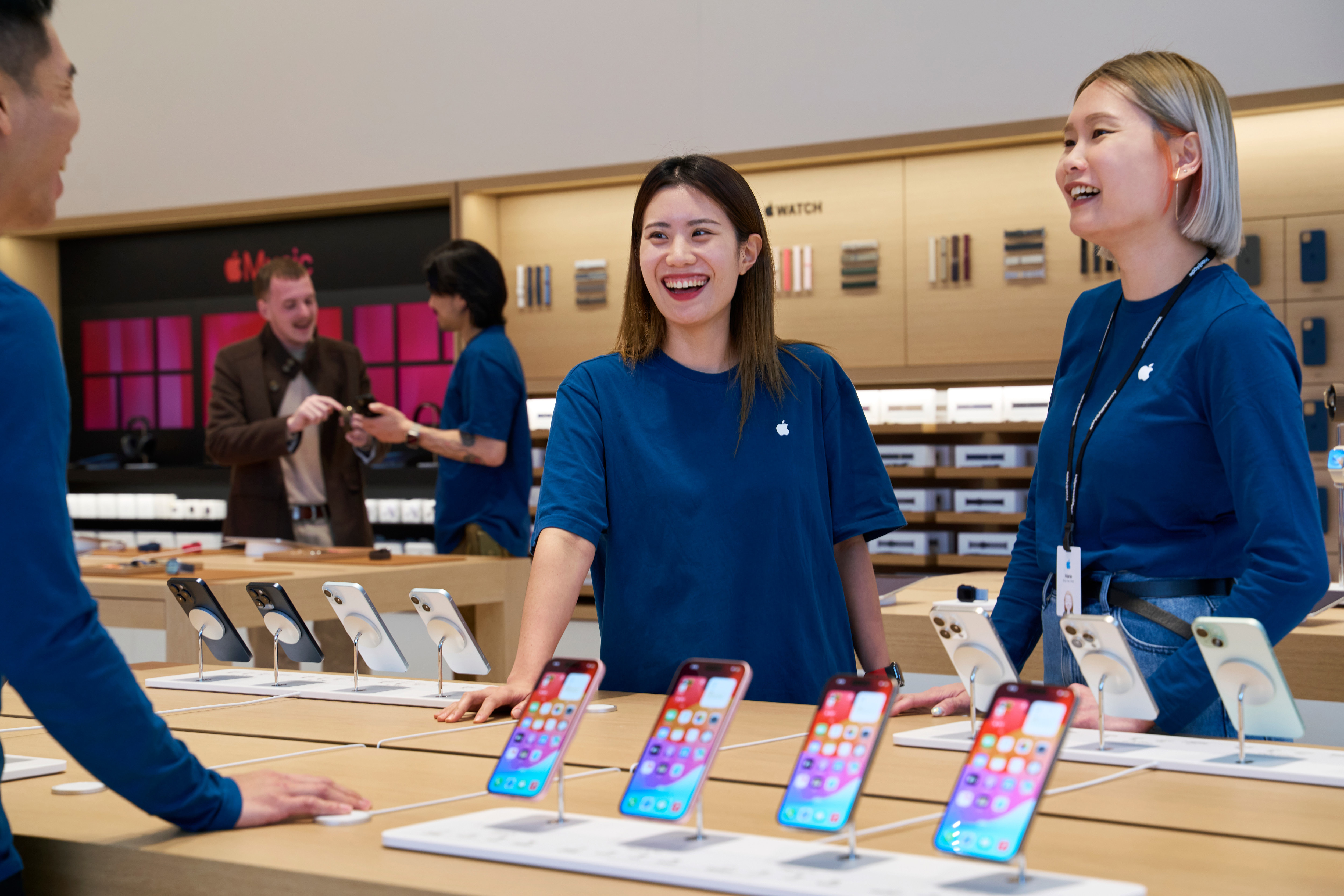Apple Hongdae store opens in South Korea; gallery and details - 9to5Mac