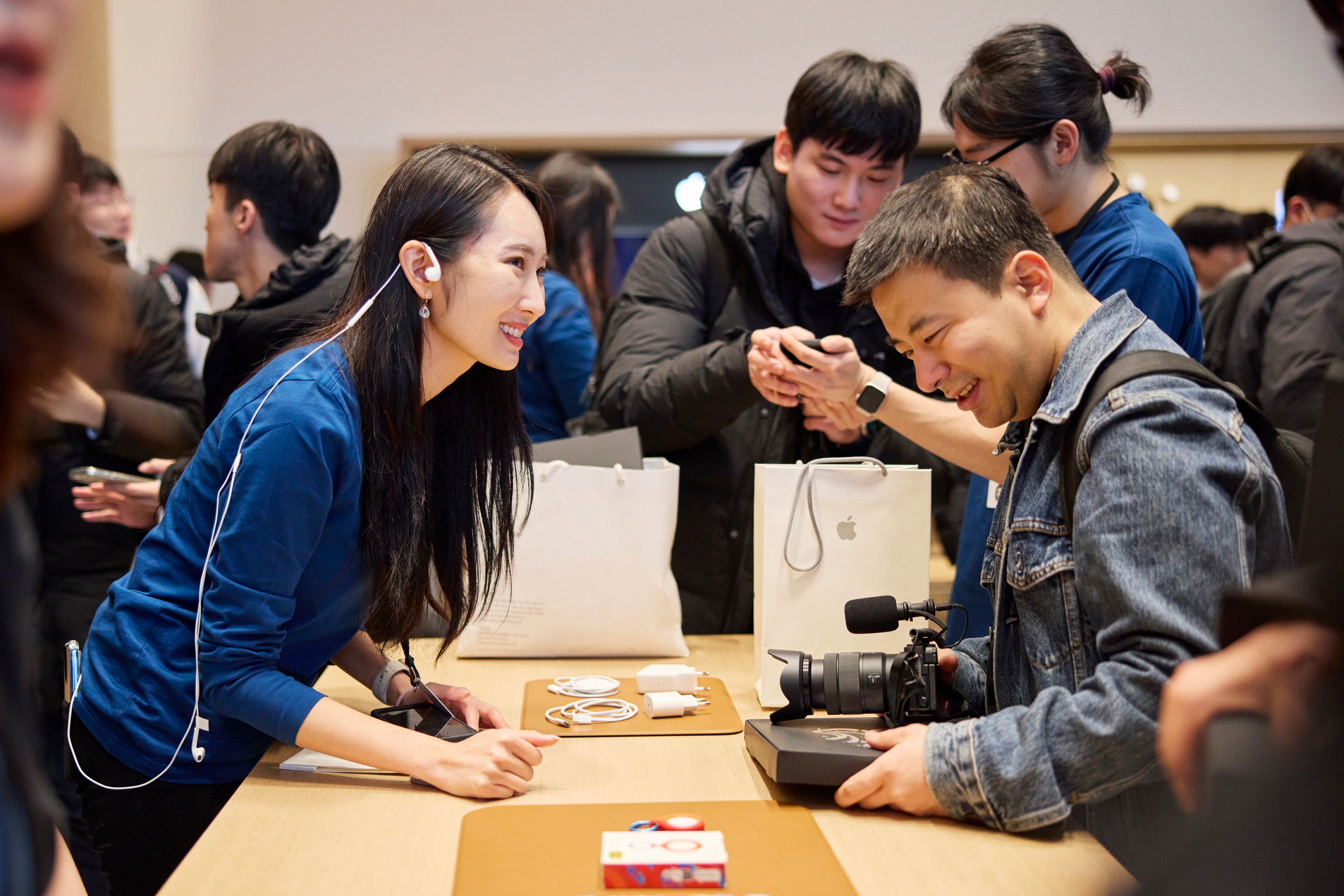 Apple Hongdae store opens in South Korea; gallery and details - 9to5Mac