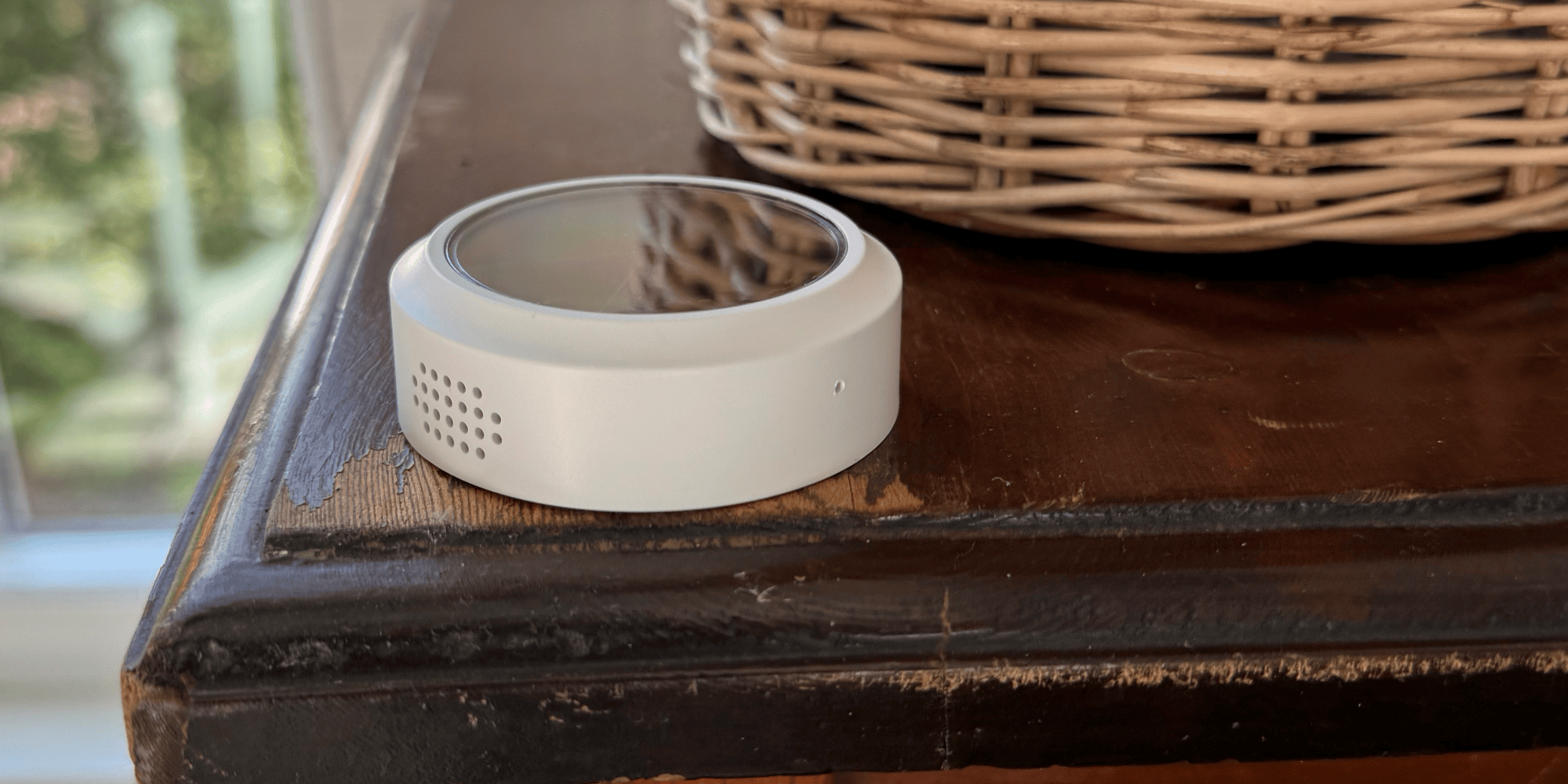 Meross Temperature Sensor Review (with Solar Powered Batteries)