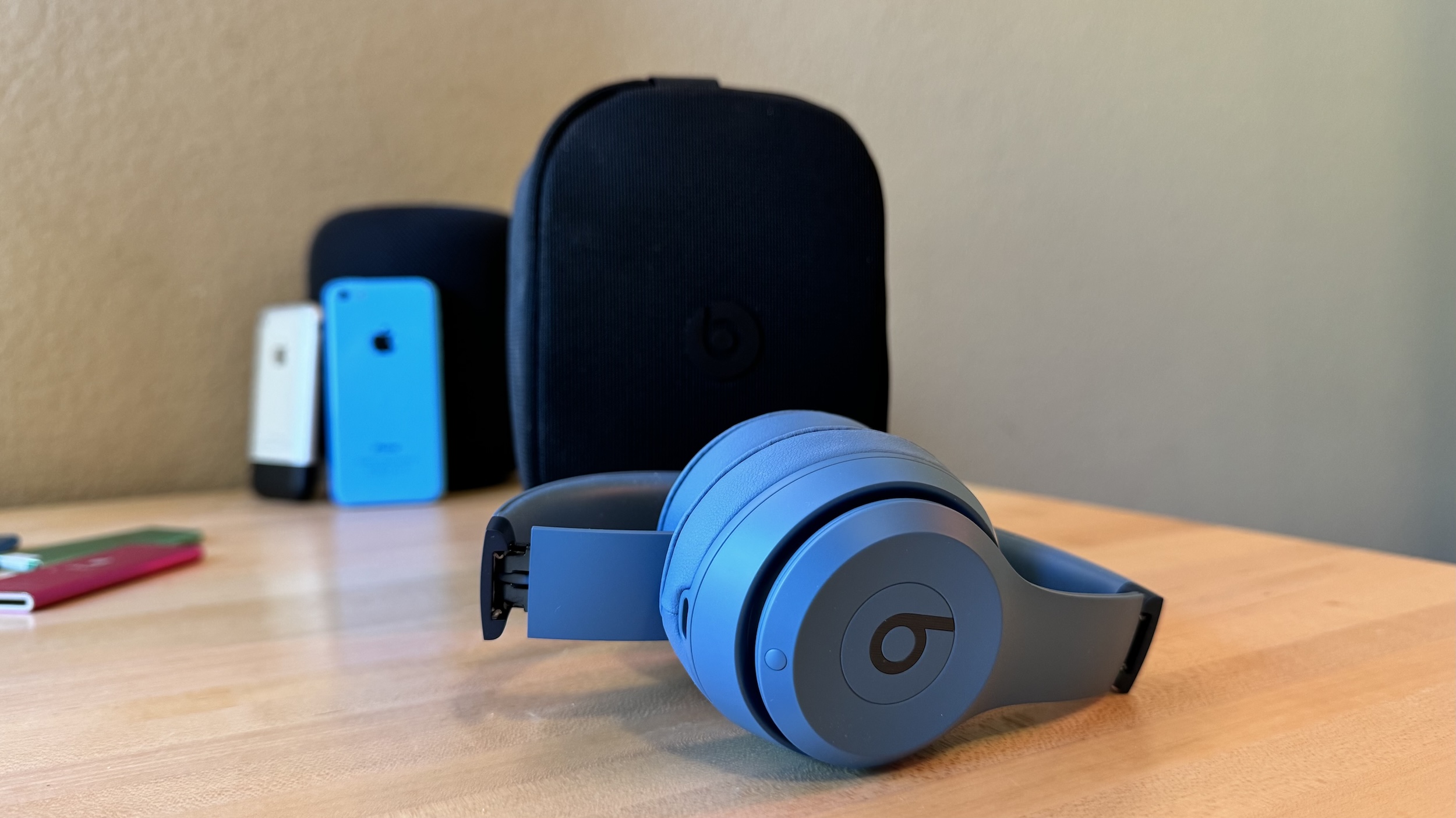Beats Solo 4 hands-on: the most iconic Beats headphones just got better ...