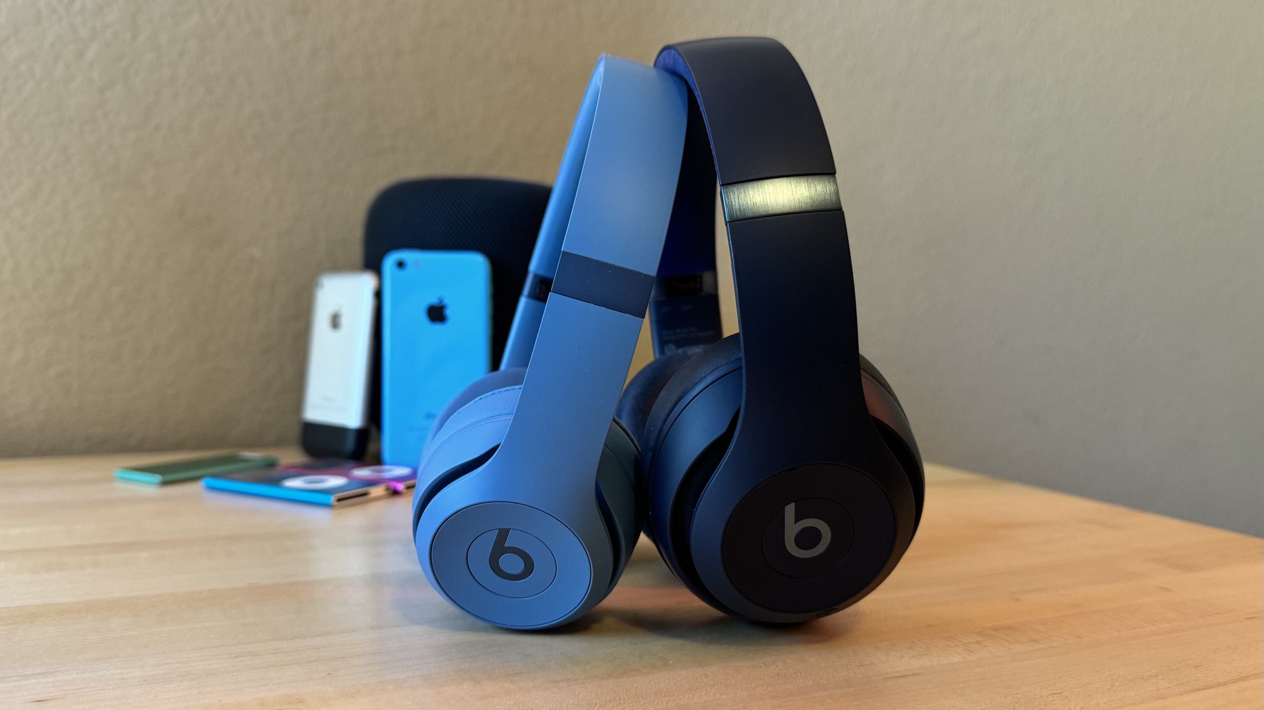 Beats Solo 4 hands-on: the most iconic Beats headphones just got better ...