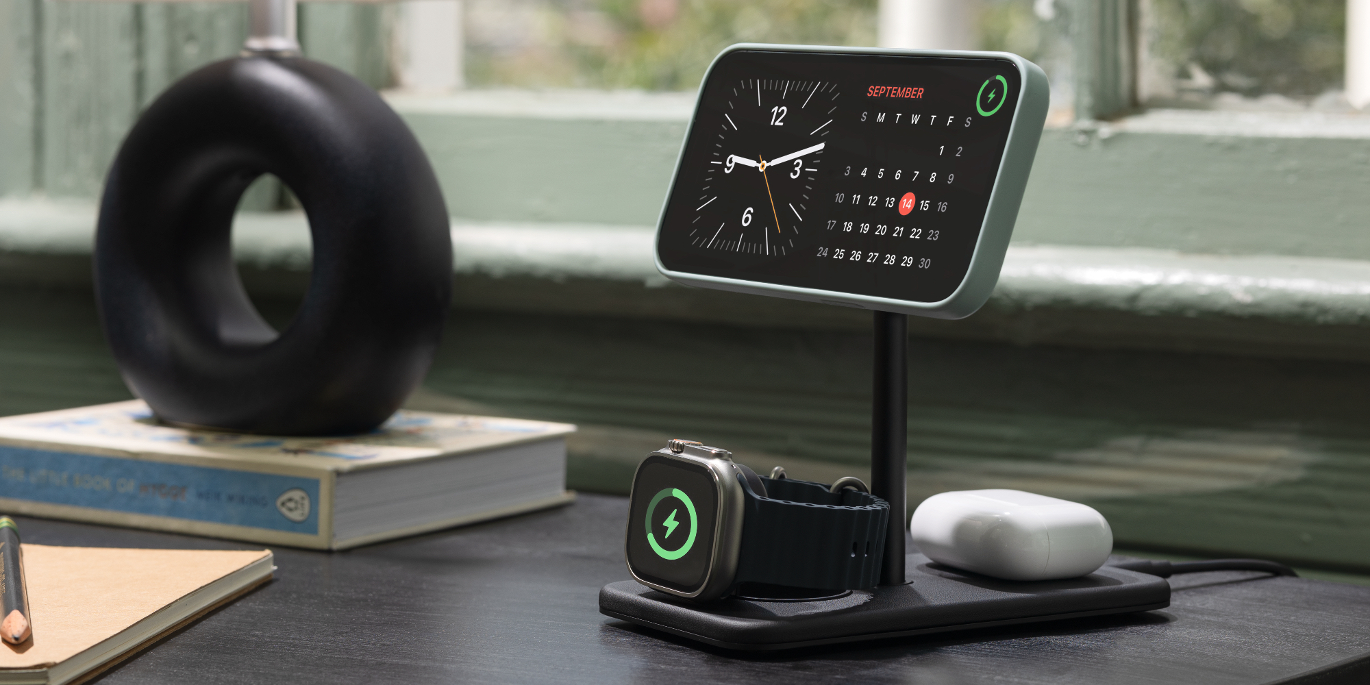 Everything you need to create the ultimate iPad Pro desk setup - 9to5Mac