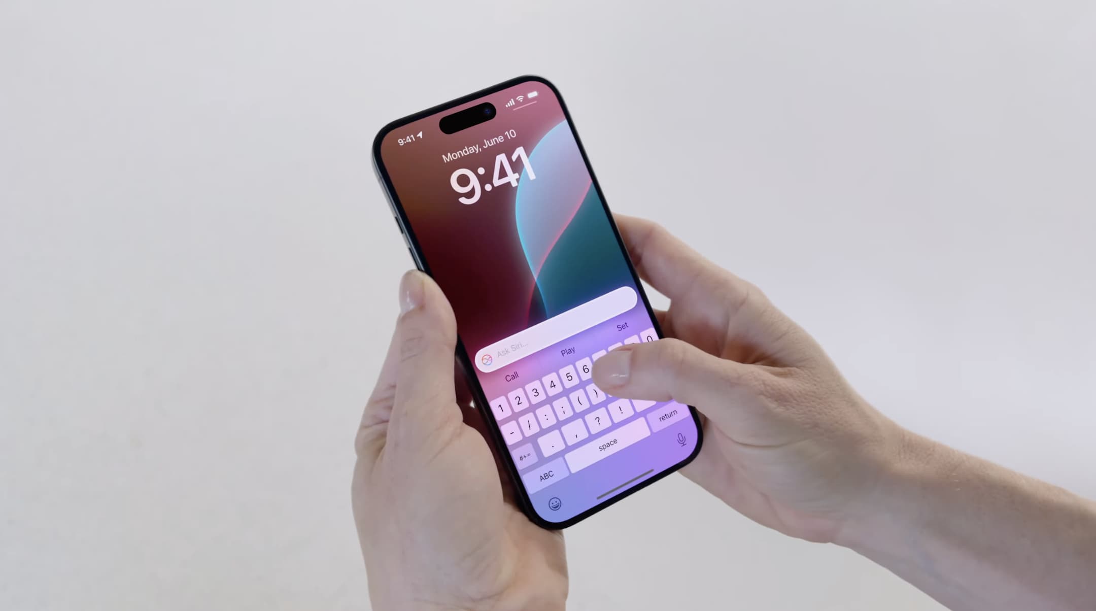 Apple announces new version of Siri powered by AI: smarter and more ...