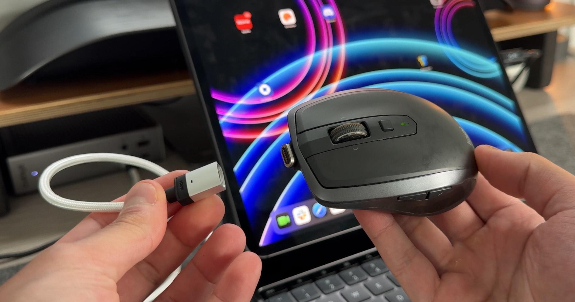 Connect Pro: World's first 100W magnetic USB cable with LED power ...