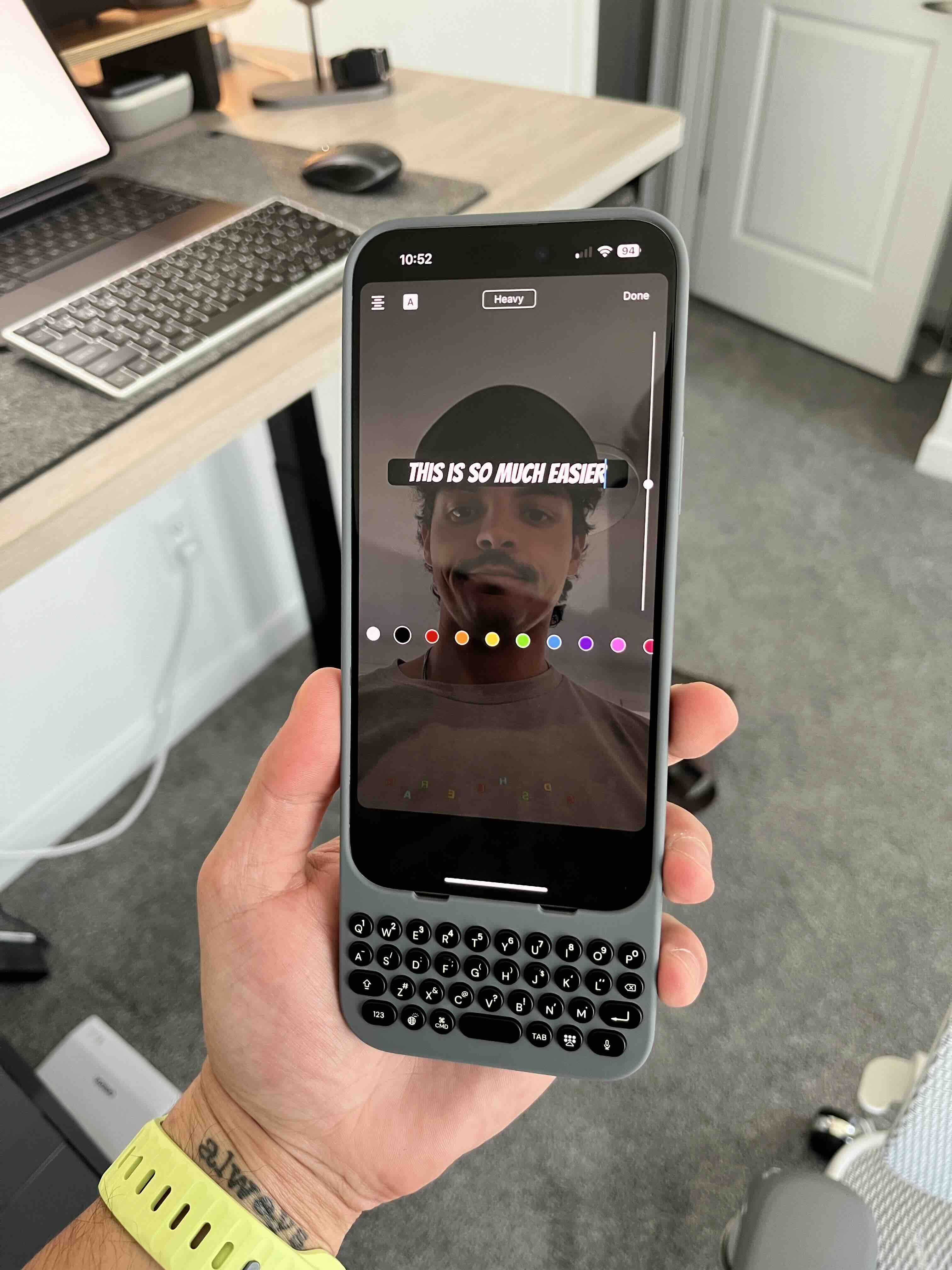 Clicks Keyboard case: Surprisingly great or gimmicky gadget? - 9to5Mac