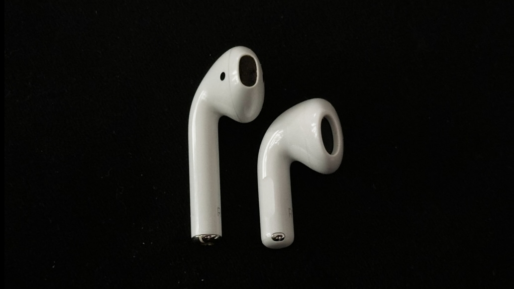 Hands-on with AirPods 4: better in every way