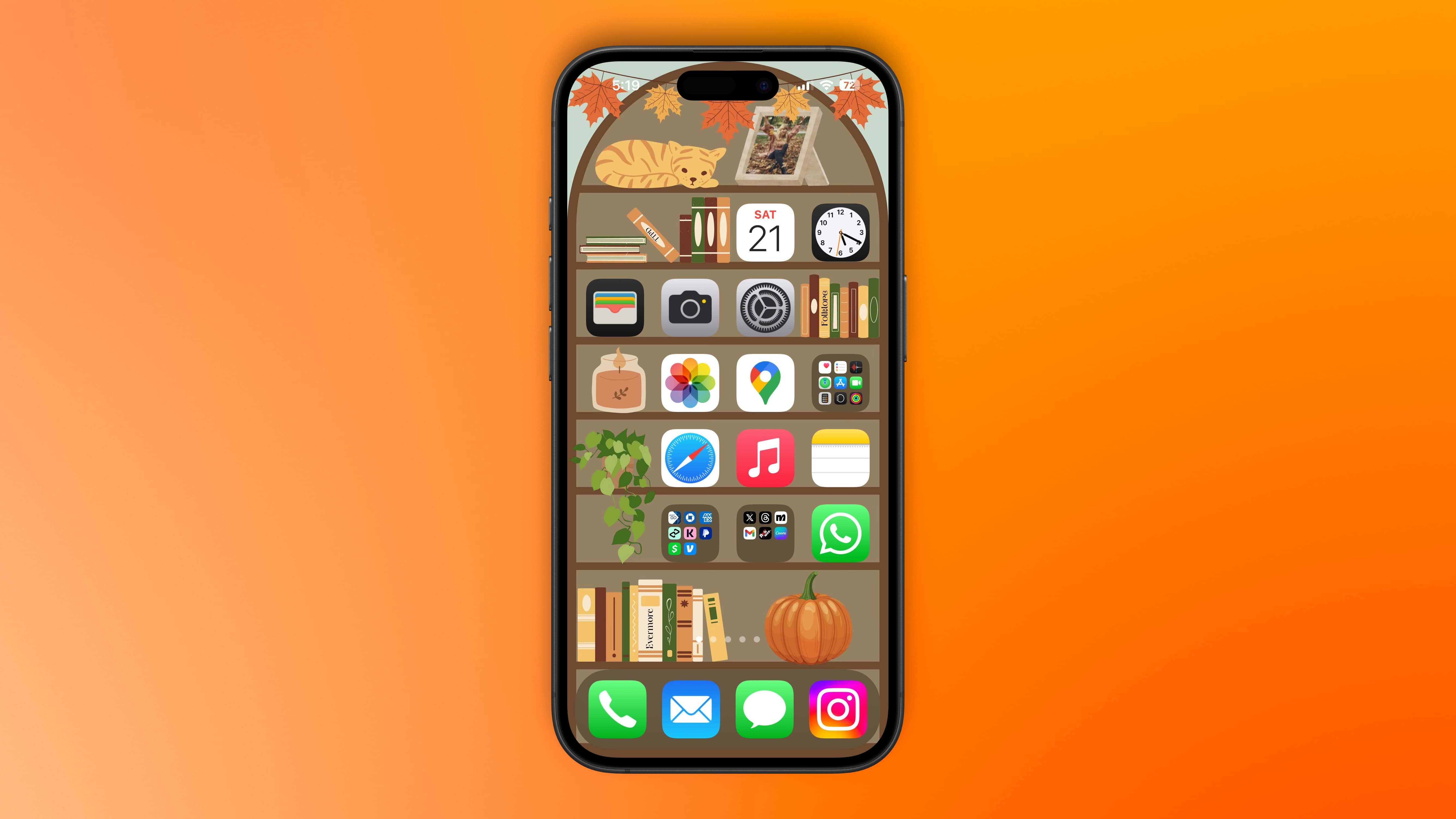 This iOS 18 bookshelf trend for Home Screens is ridiculously cute - 9to5Mac