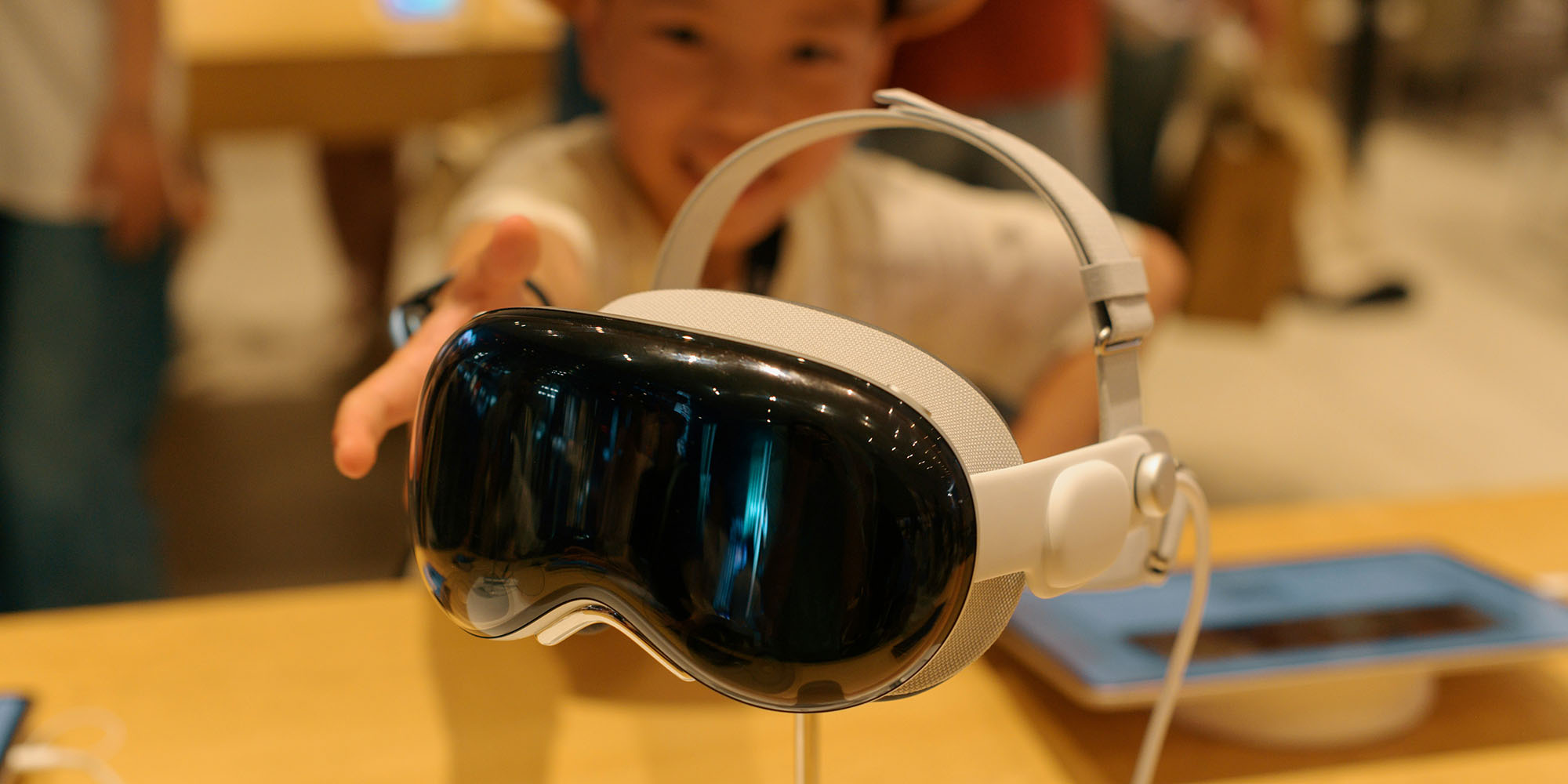 Vision Pro 2 is coming soon, with three new upgrades expected - 9to5Mac