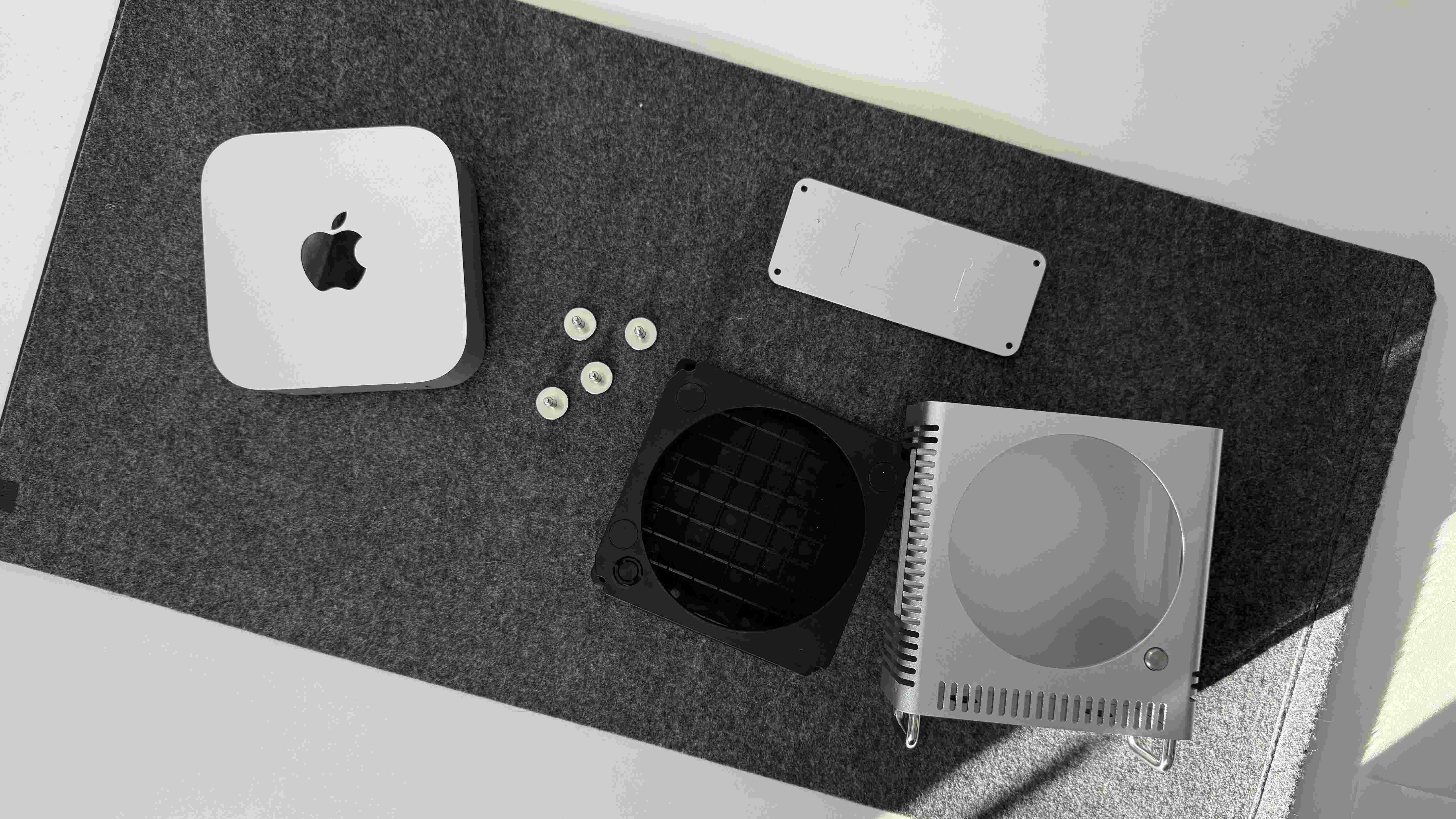 Turn your M4 Mac Mini into a Mini Mac Pro [Hands-on] - 9to5Mac