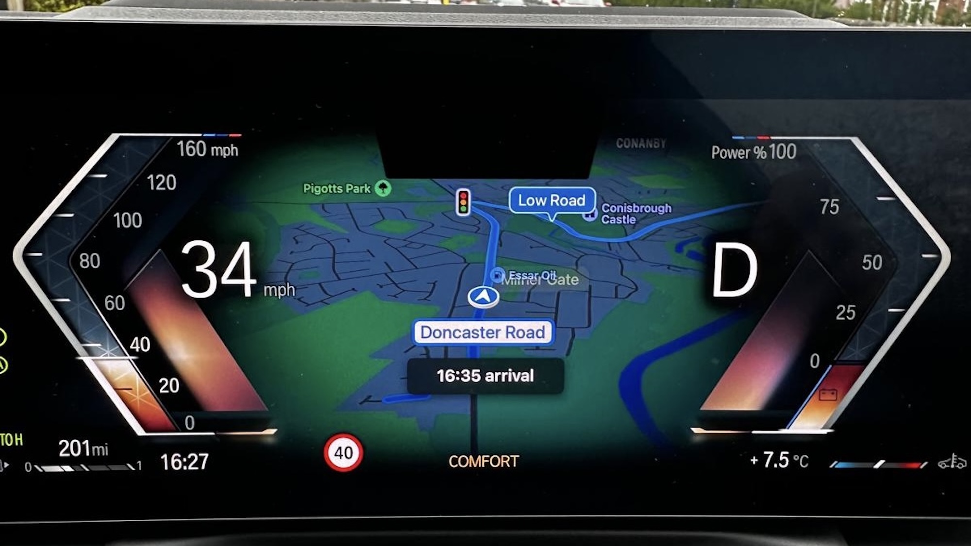 BMW's new iDrive system still supports CarPlay, but only barely - 9to5Mac