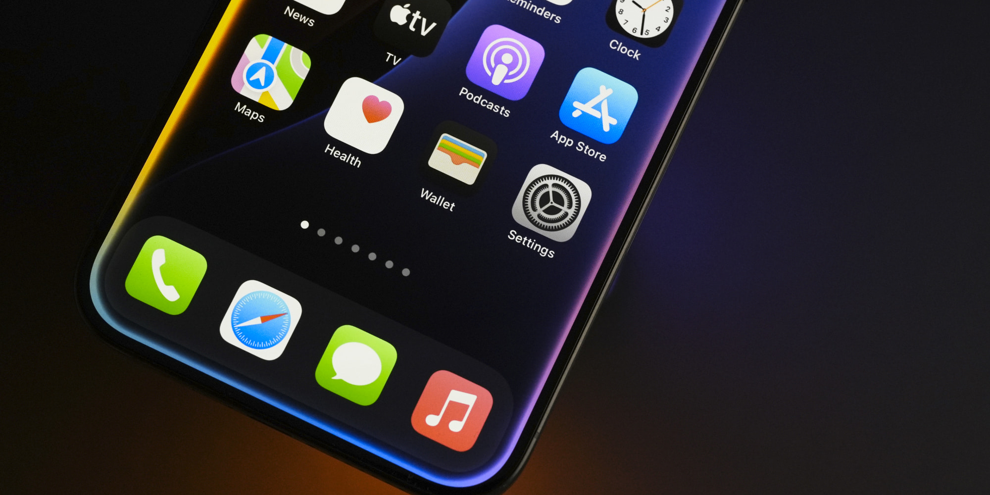 Rumor Replay: Leaked Apple Intelligence memo, iPhone 17 Pro Max, and ...