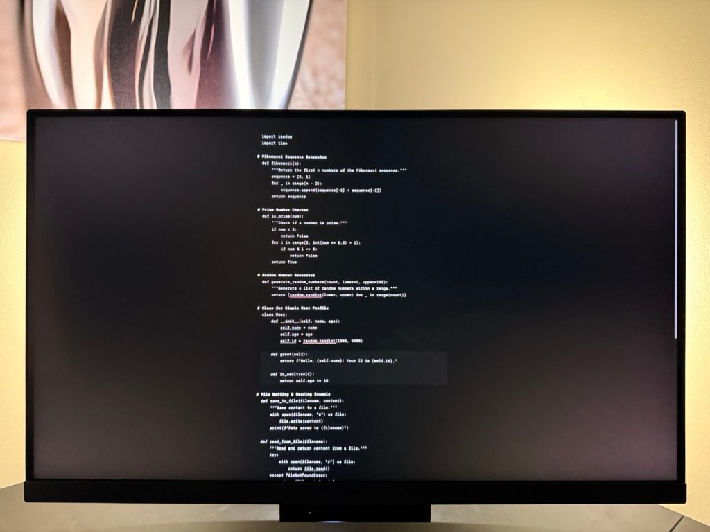 Review: BenQ 32-inch Ergo Arm Programming Monitor with MoonHalo has benefits for everyone - 9to5Mac
