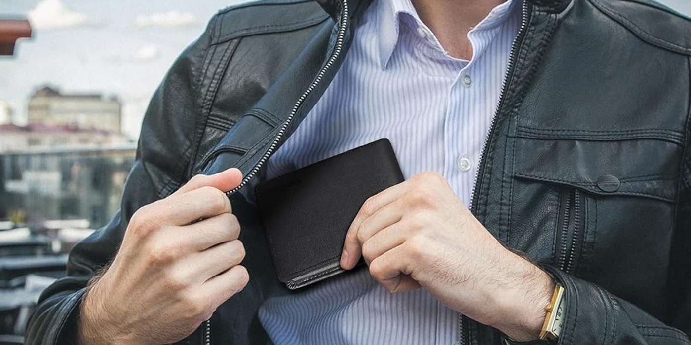 Deals: MacBook Pro, iPhone, leather Find My wallet, more 9to5Mac