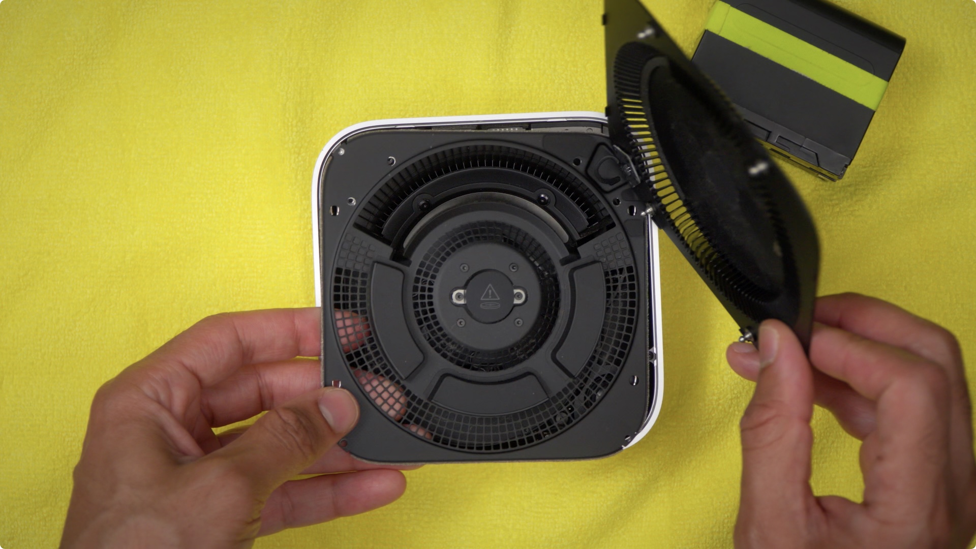 How to upgrade the M4 Mac mini SSD and save hundreds [Video] - 9to5Mac