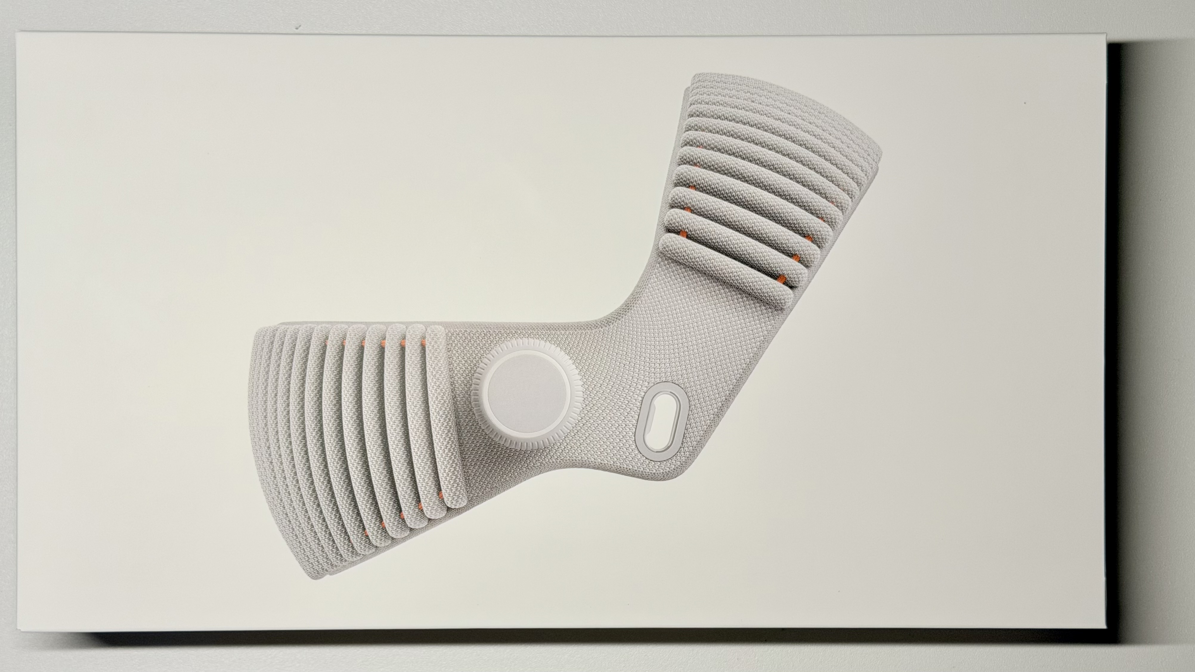 Hands-on: Dual Knit Band can make your old Apple Vision Pro feel new ...