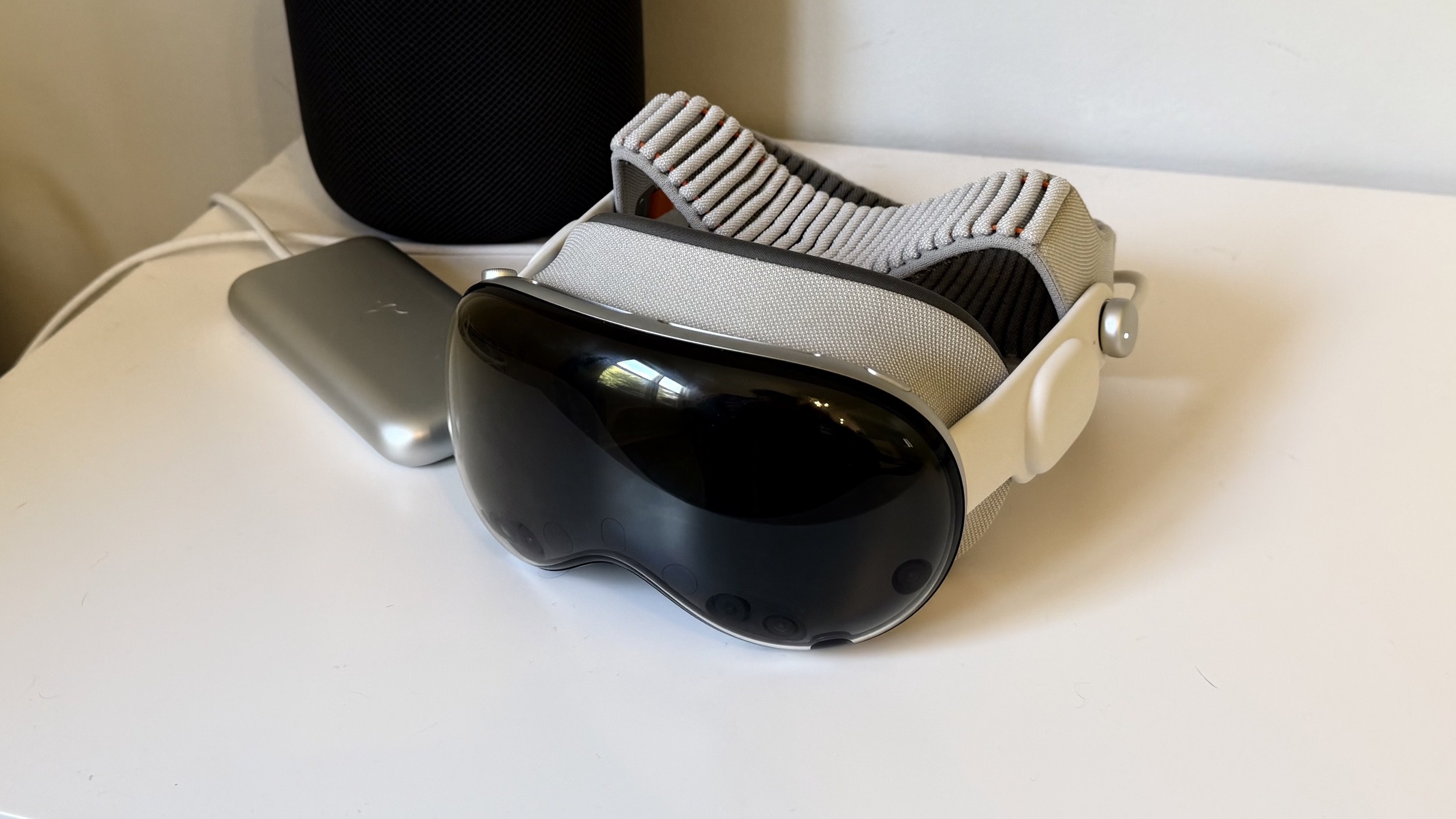 Apple Vision Pro (M5) review: More than just a spec bump - 9to5Mac